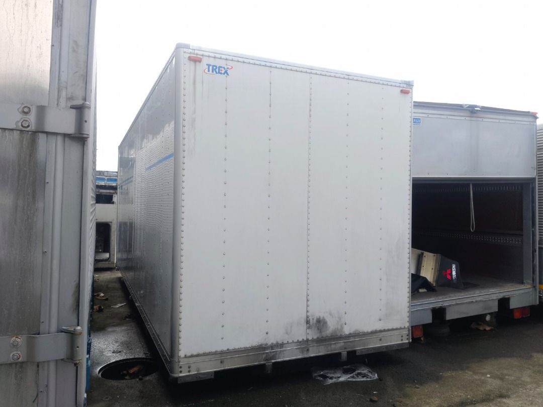 FOR SALE CLOSED VAN BODY (forward truck), Car Parts & Accessories, Body ...