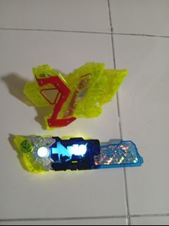 Bandai Kamen Rider Zero-One Metal Cluster Progrise Key (Japan Stock ...