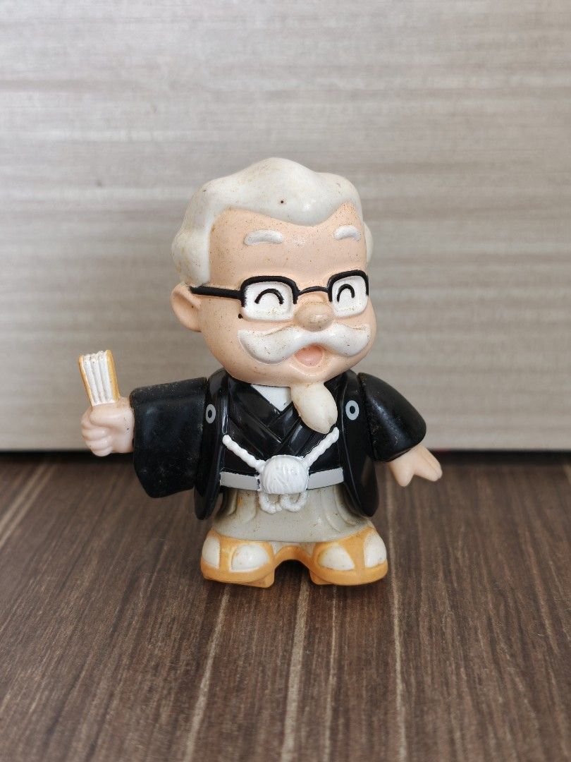 KFC Colonel Sanders World Traveler Figurines, Hobbies & Toys, Toys ...