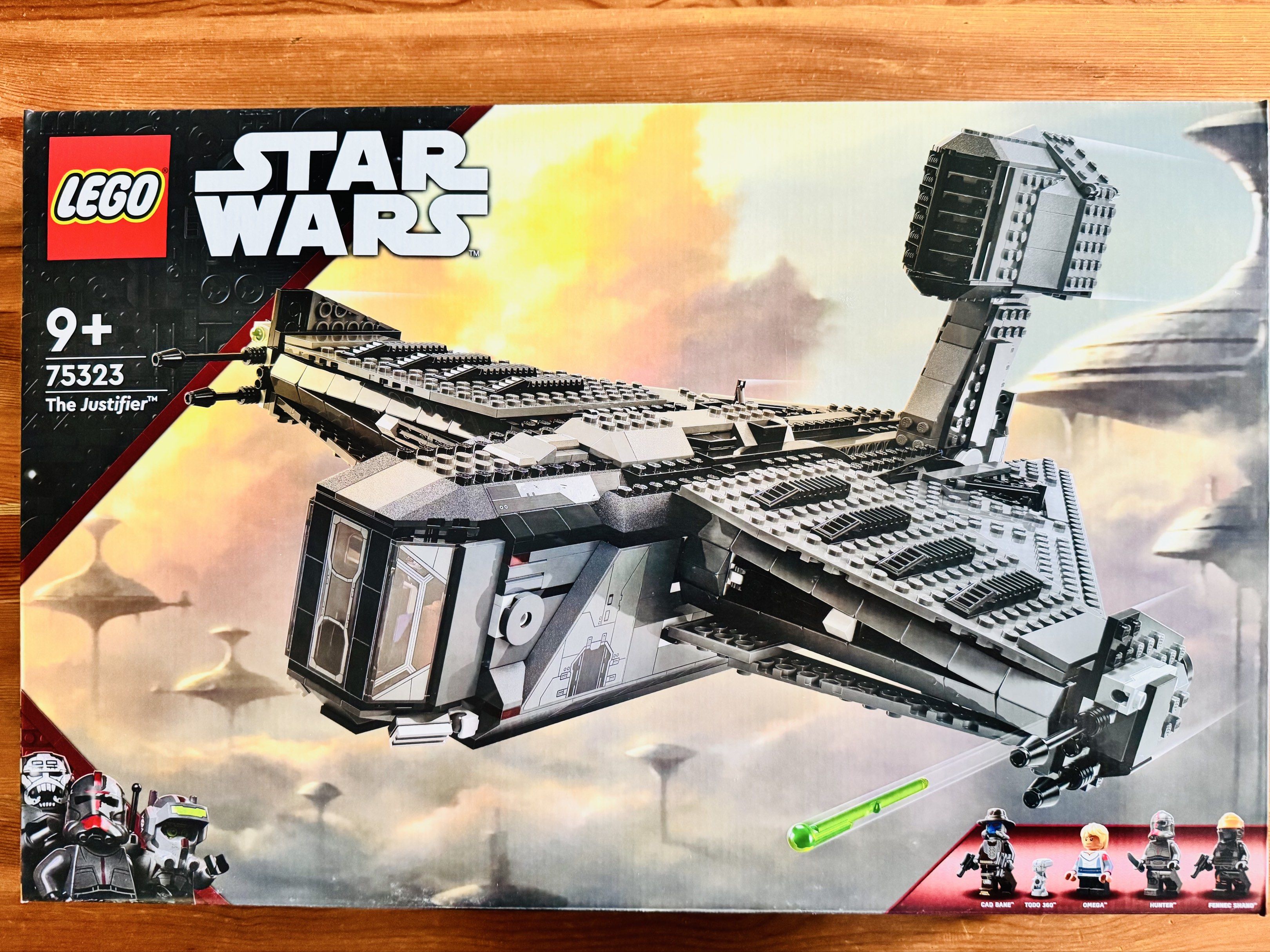 LEGO Star Wars The Justifier 75323, Hobbies & Toys, Toys & Games on ...