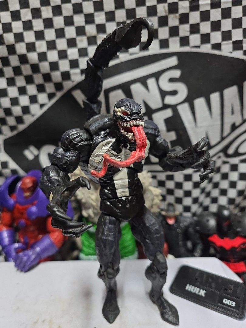 Marvel Legends Venom with Articulated Scorpion Tail, Hobbies & Toys ...