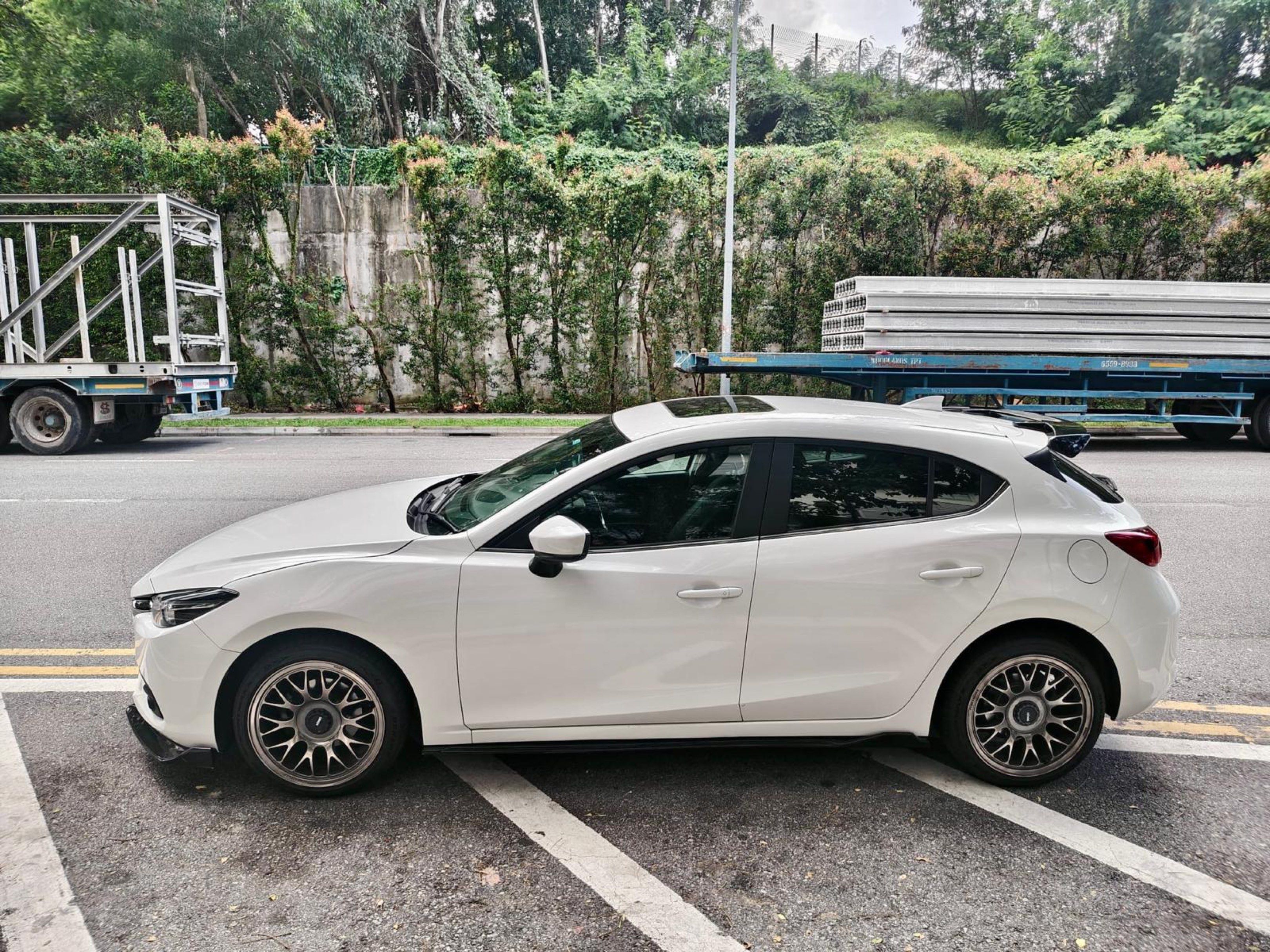 Mazda 3 HB 1.5A Deluxe Sunroof, Cars, Car Rental on Carousell