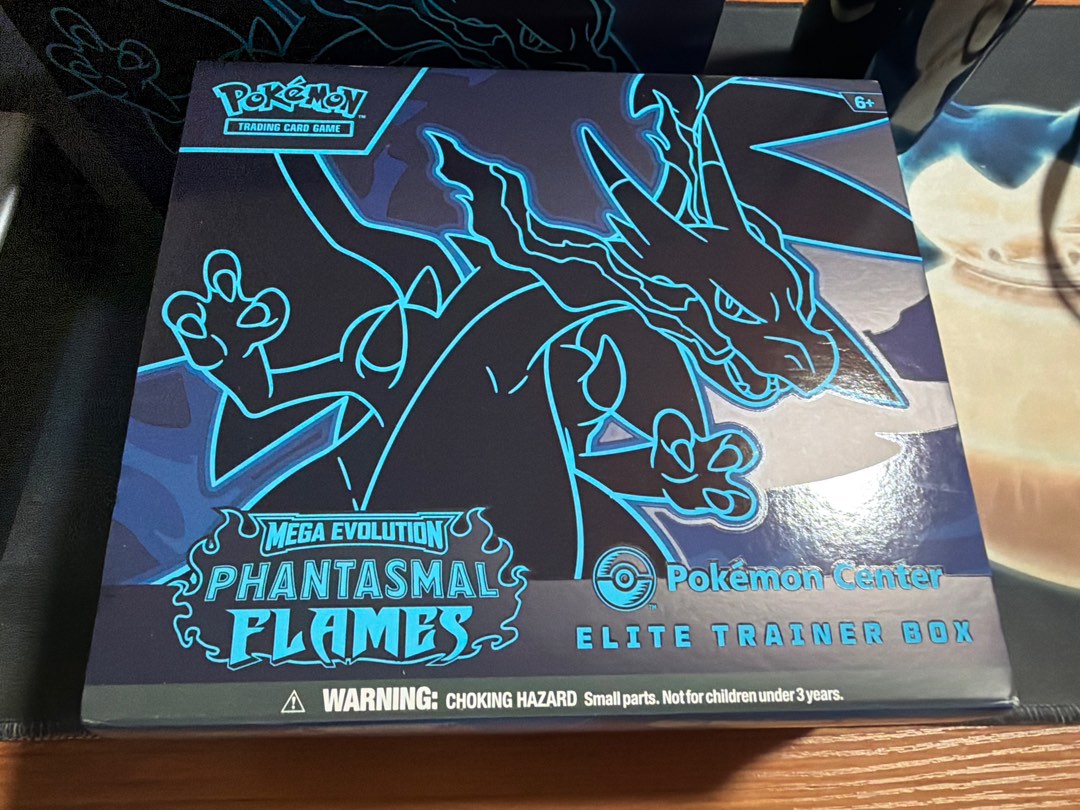 Pokemon Centre Mega Evolution Phantasmal Flames Elite Trainer Box ...
