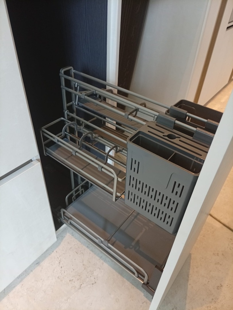 PULL OUT BASE UNIT KITCHEN ORGANIZER WITH SOFT CLOSING ADJUSTABLE TRAYS ...