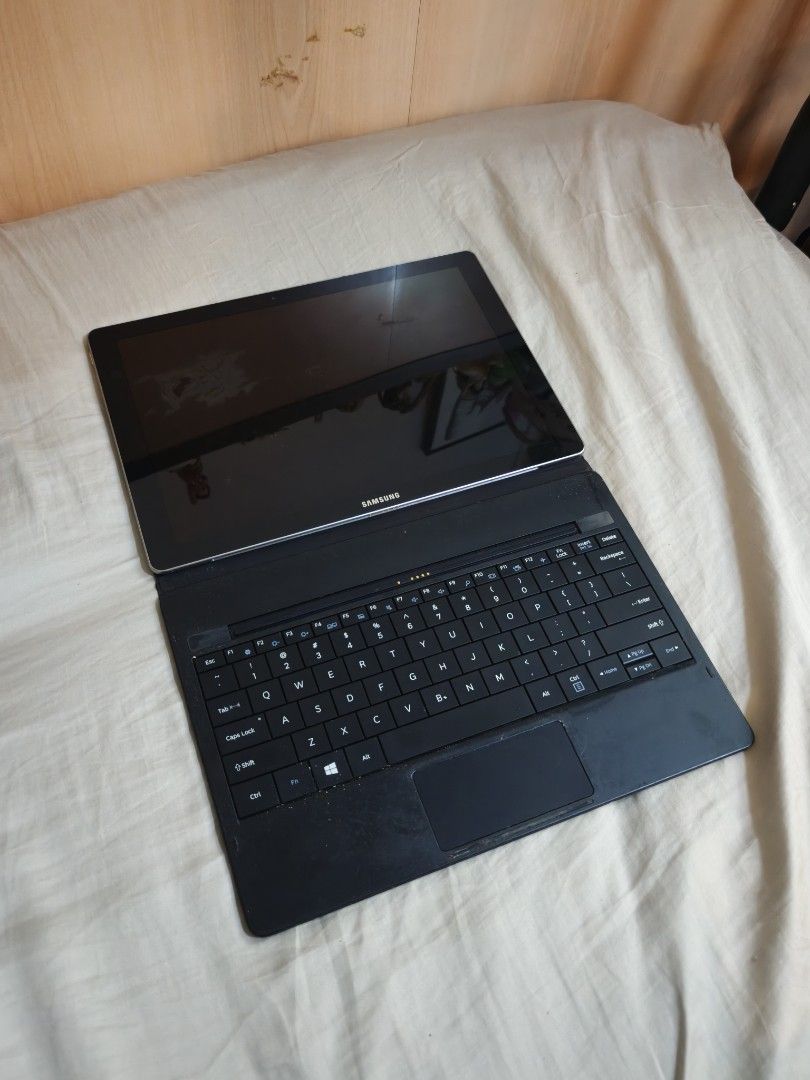 Samsung Galaxy TabPro S Tab Pro Tablet Windows iPad Laptop oppo lenovo ...