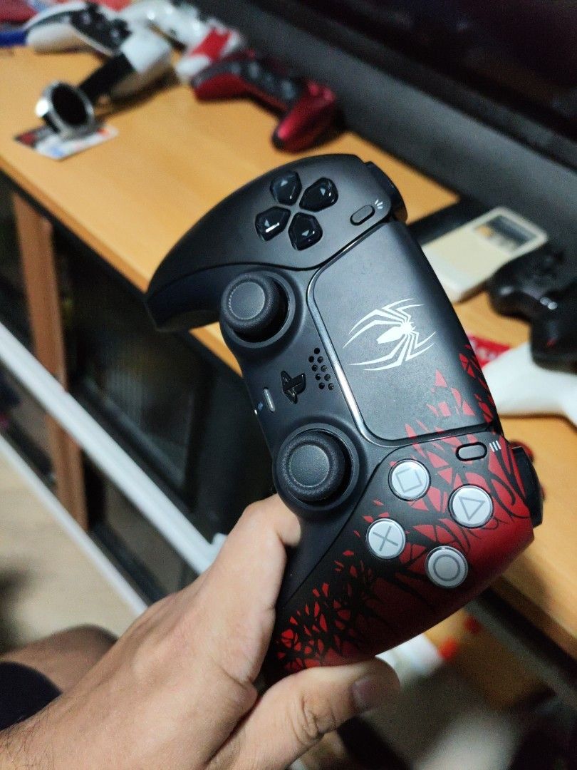 Sony PS5 DualSense Spider-Man Controller, Video Gaming, Gaming ...