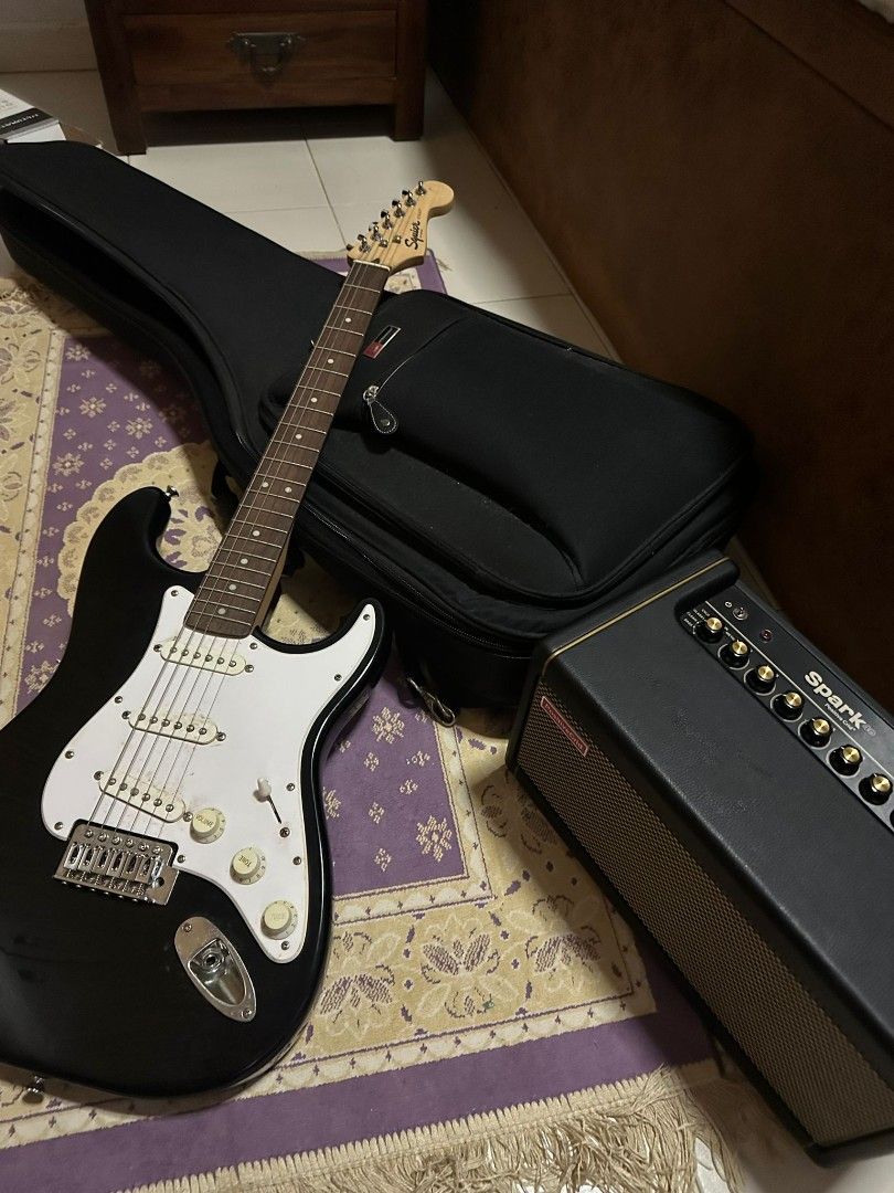 Squier Stratocaster by Fender + amplifier, Hobbies & Toys, Musical ...