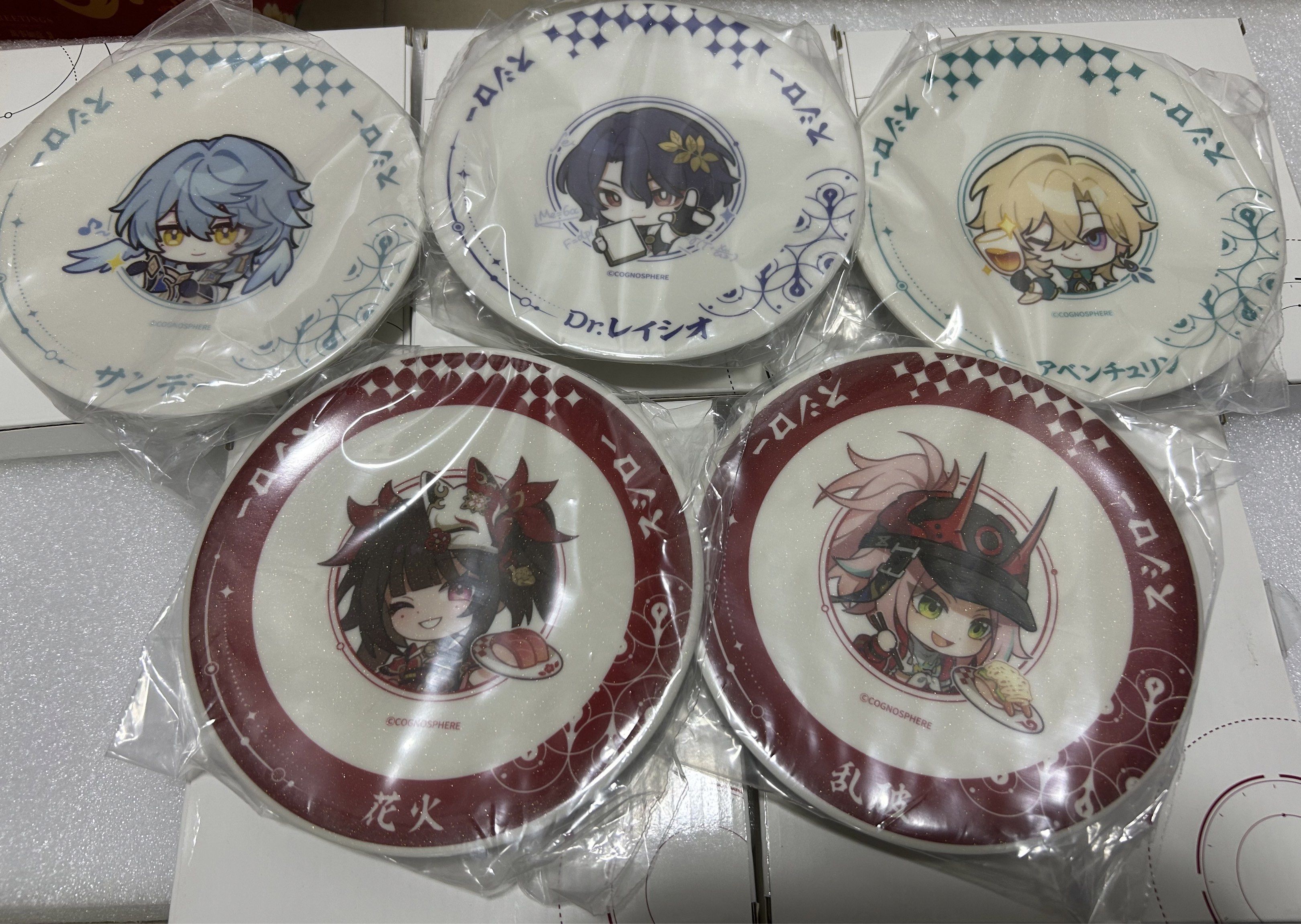 Sushiro Hsr character plates, Hobbies & Toys, Memorabilia ...