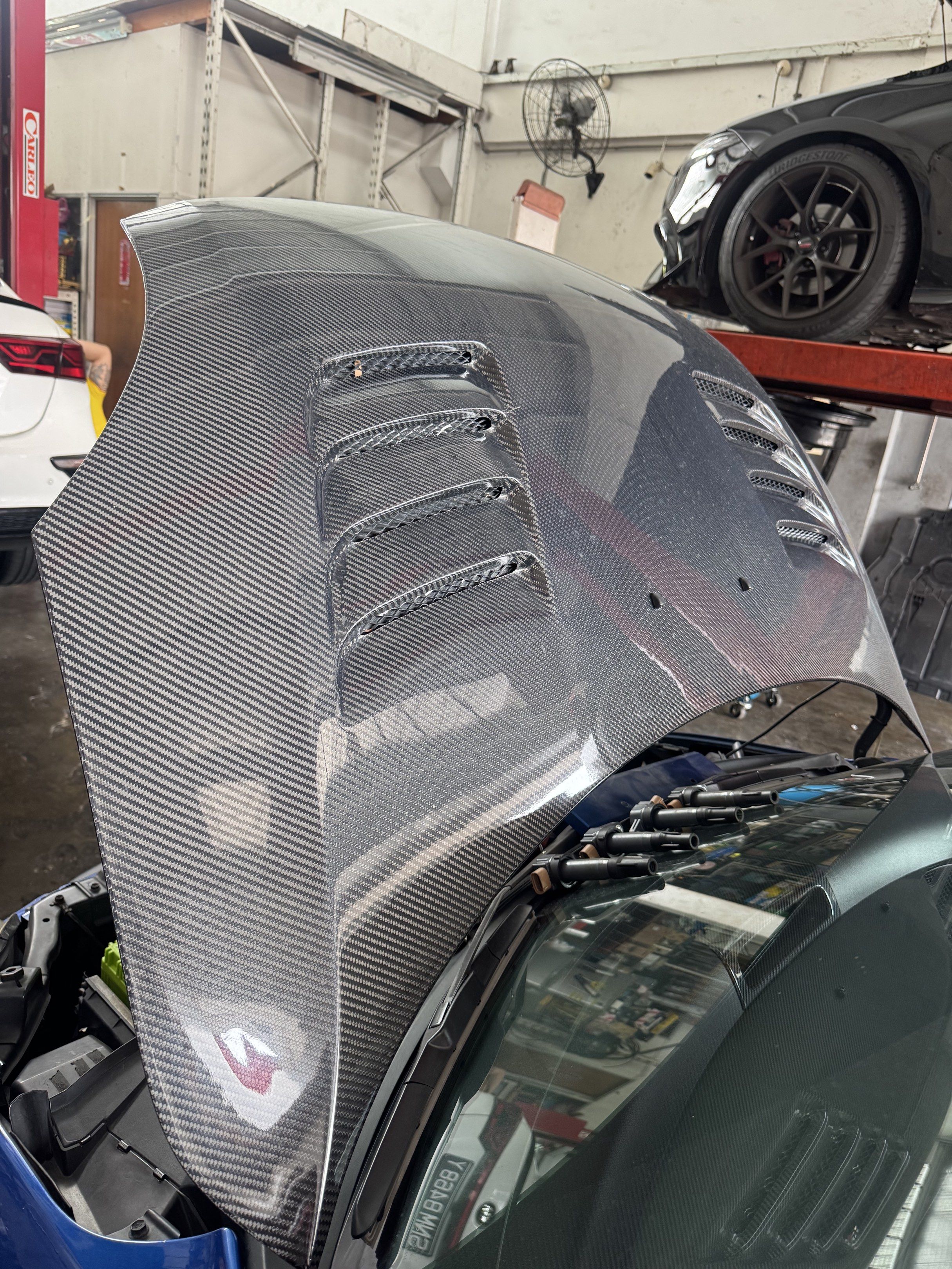 Suzuki Swift Sport Carbon Hood, Car Accessories, Accessories on Carousell