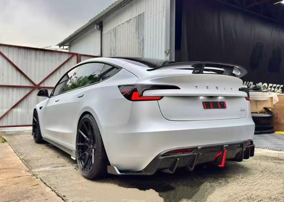 Tesla Model 3 Carbon Bodykit (for model 2024 onwards), Car Accessories ...