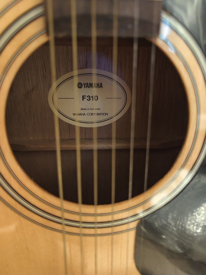 Yamaha F310 Acoustic Guitar, Hobbies & Toys, Musical Instruments on ...