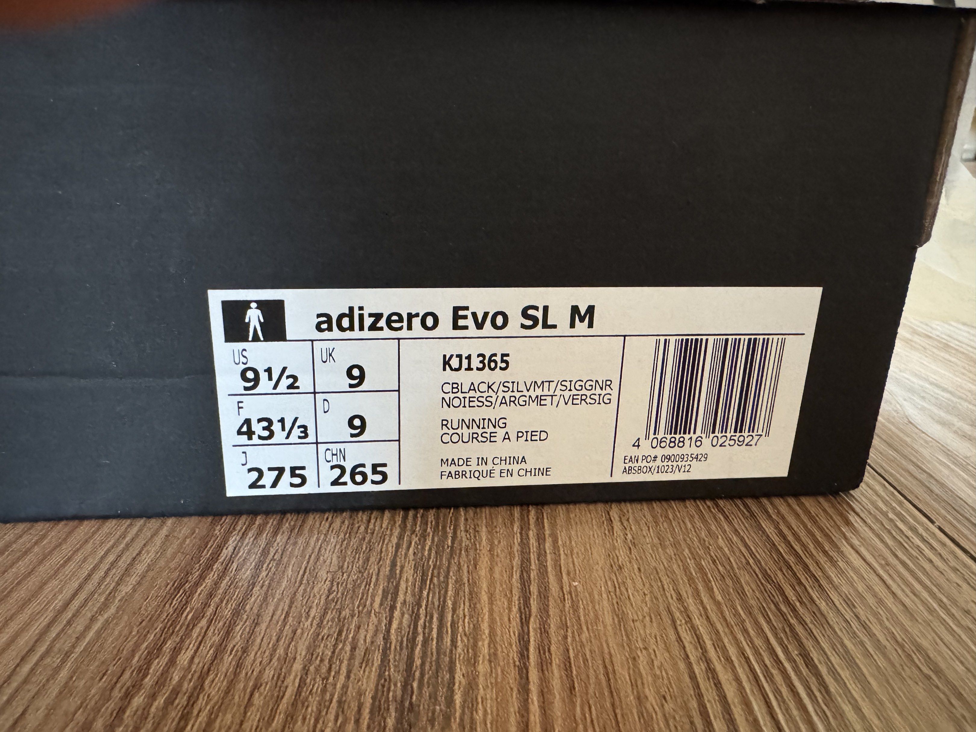 Adidas Adizero Evo SL M Running Shoes, 男裝, 鞋, 波鞋 - Carousell