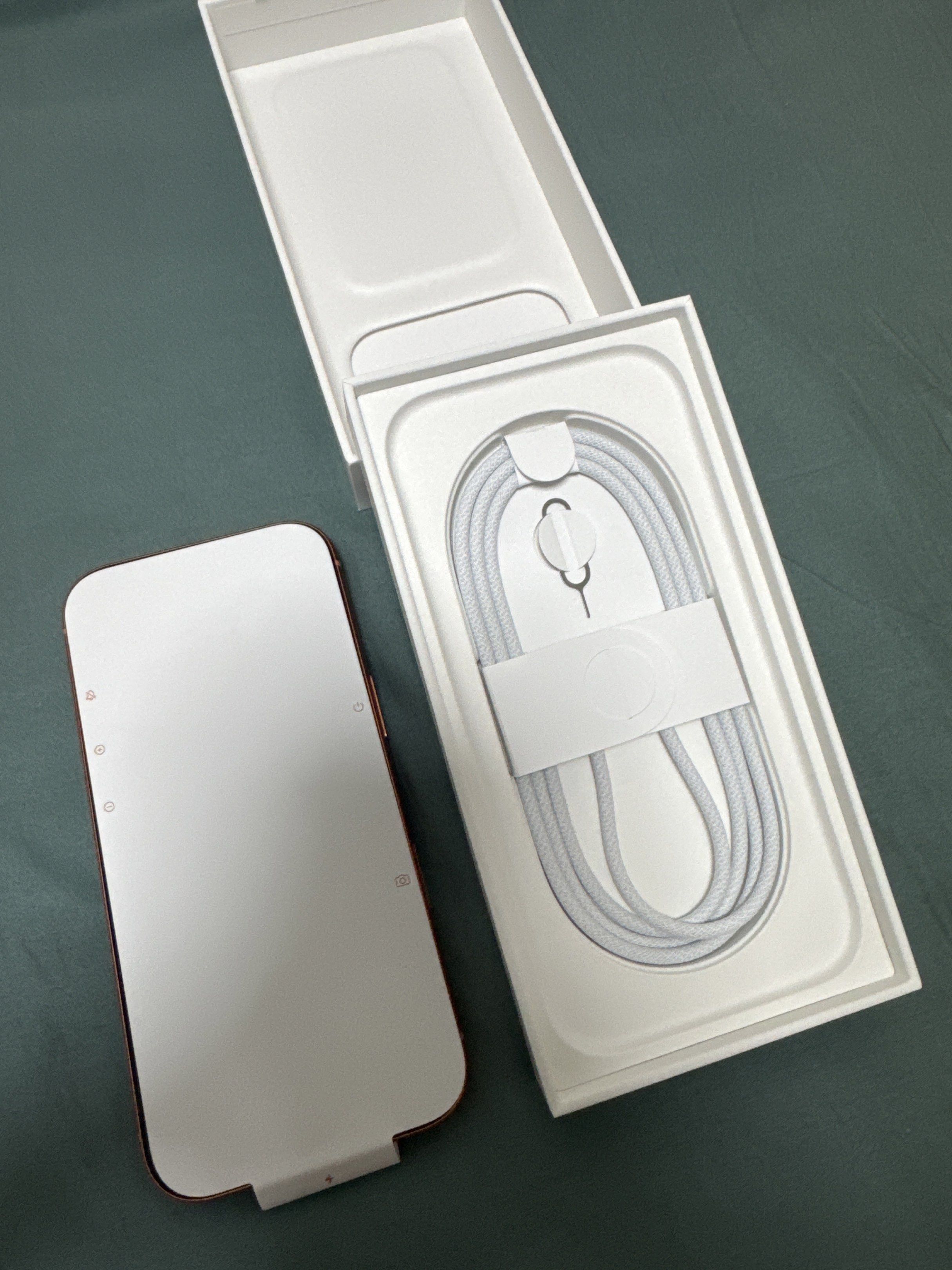 Apple iPhone 17 Pro (256gb), Mobile Phones & Gadgets, Mobile & Gadget ...