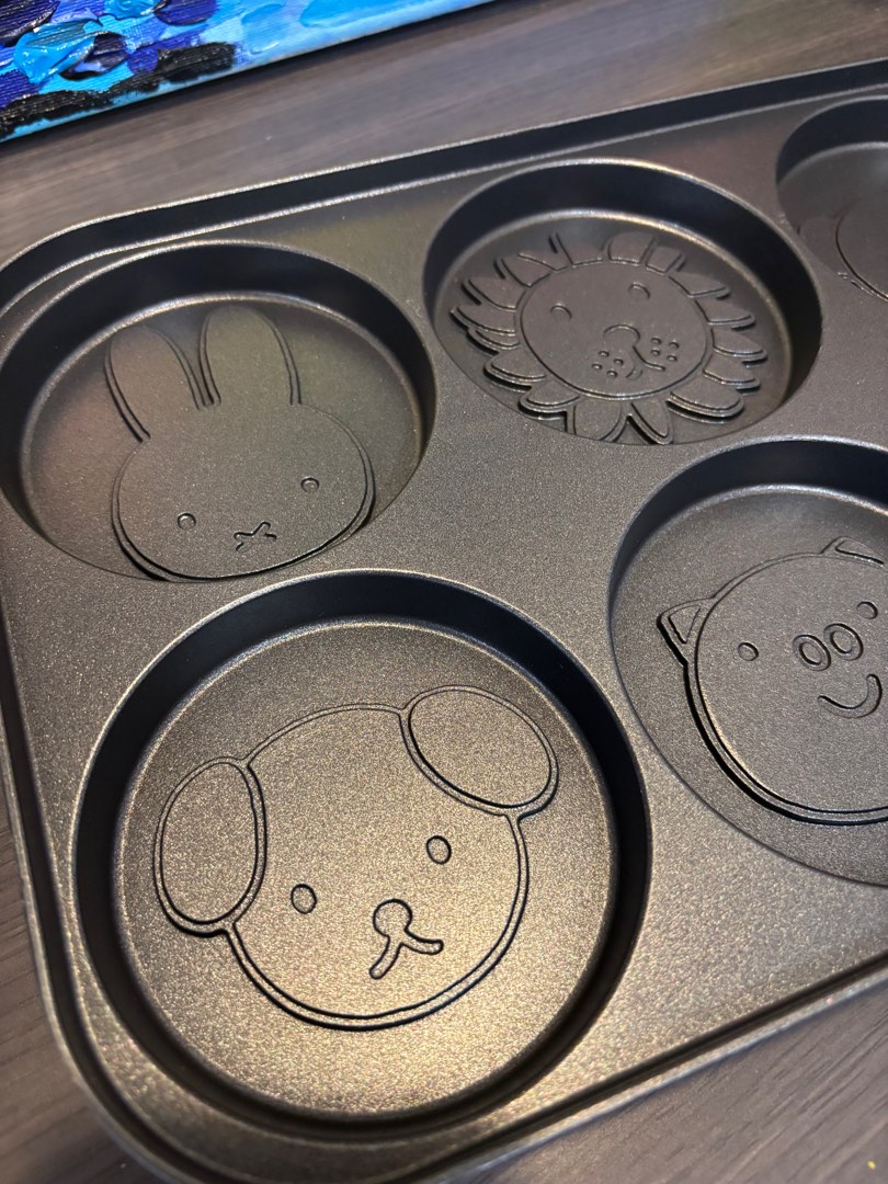 Bruno hot plate Miffy Pancake Pan, Furniture & Home Living, Kitchenware ...
