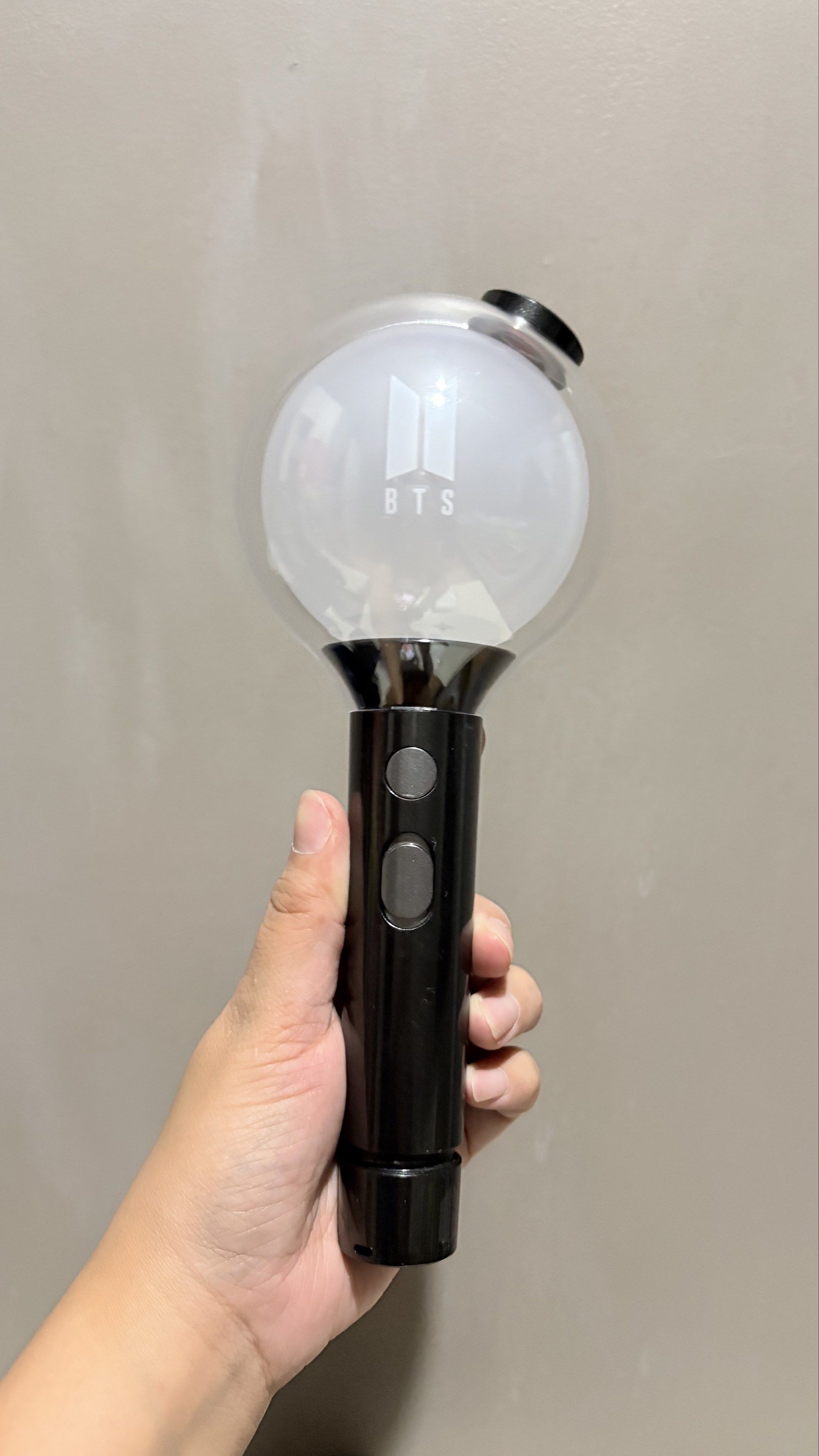 BTS Official Light Stick Map of the Soul, Hobbies & Toys, Memorabilia ...