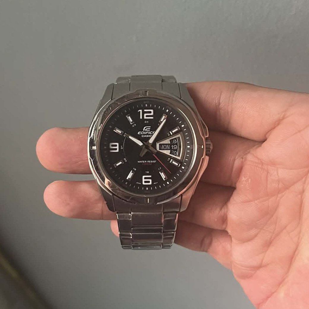 Casio Edifice Watch, Men's Fashion, Watches & Accessories, Watches on Carousell