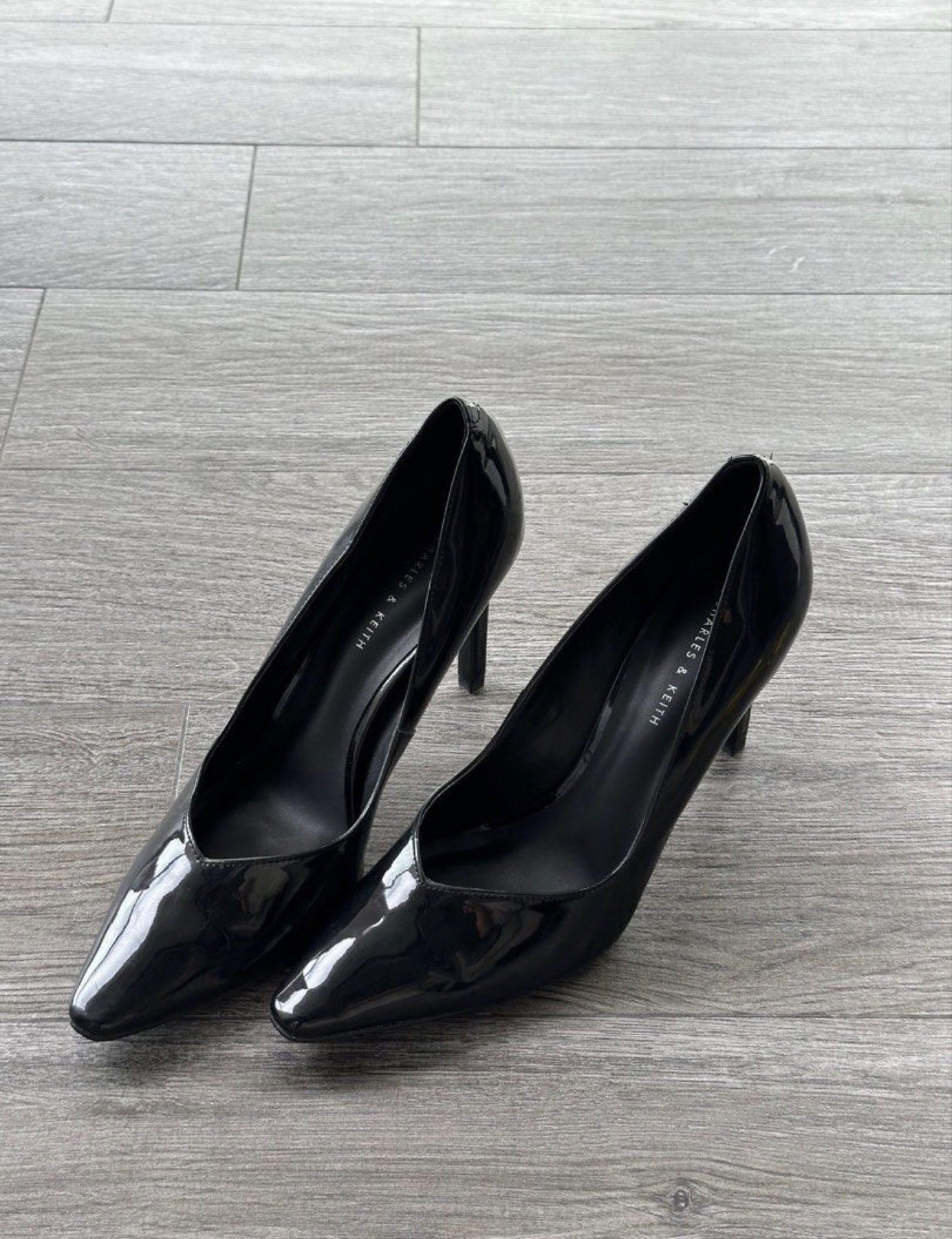 👠 Charles & Keith Black Patent Heels| EU 37 | Like New 🖤| Worn