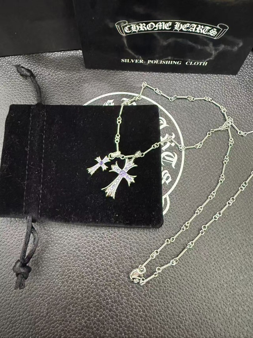 Chrome Hearts Double Cross Necklace, Women's Fashion, Jewelry ...