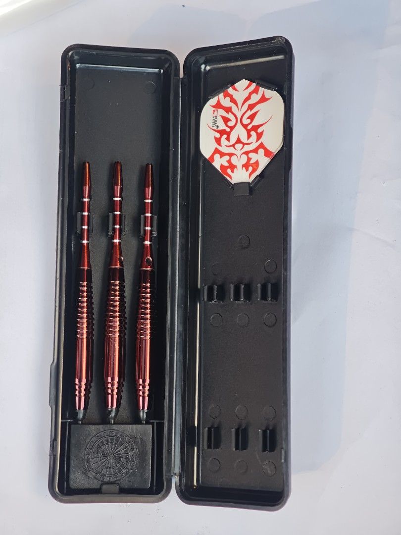 Darts set (Red and Green available), Hobbies & Toys, Toys & Games on ...