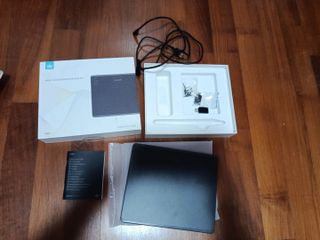 Huion Kamvas 13 (gen1) Drawing Tablet, Mobile Phones & Gadgets, Tablets ...