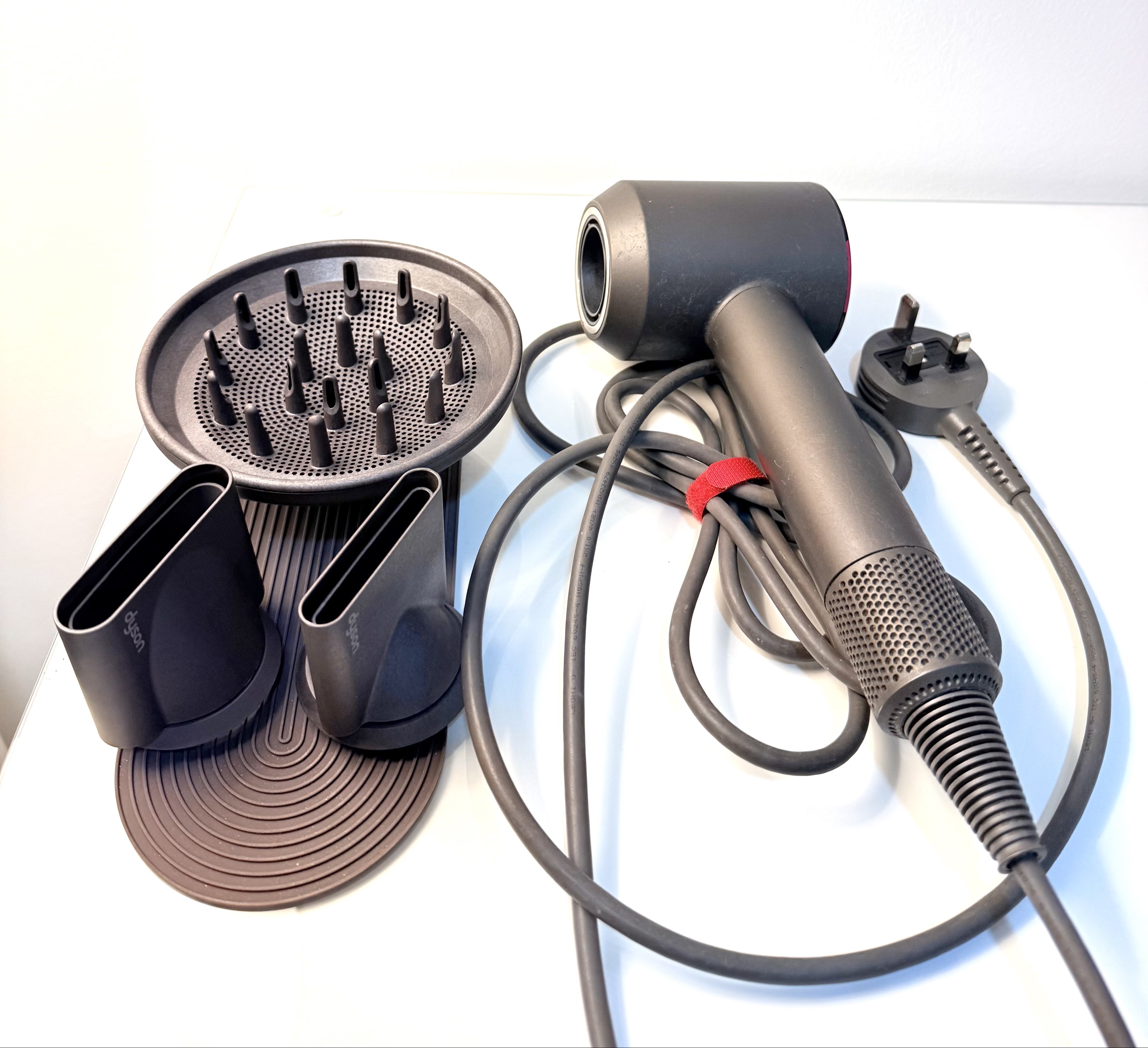 Dyson Supersonic Hair Dryer - Black, Beauty & Personal Care, Hair ...