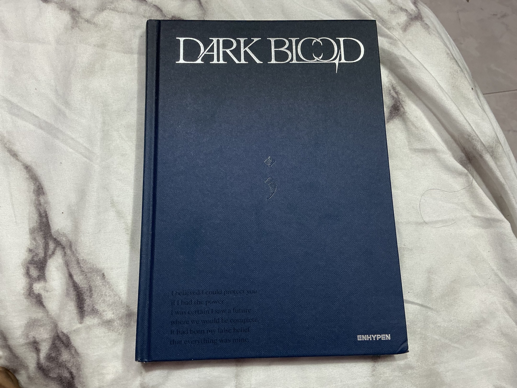 ENHYPEN Dark Blood Album, Hobbies & Toys, Memorabilia & Collectibles, K ...