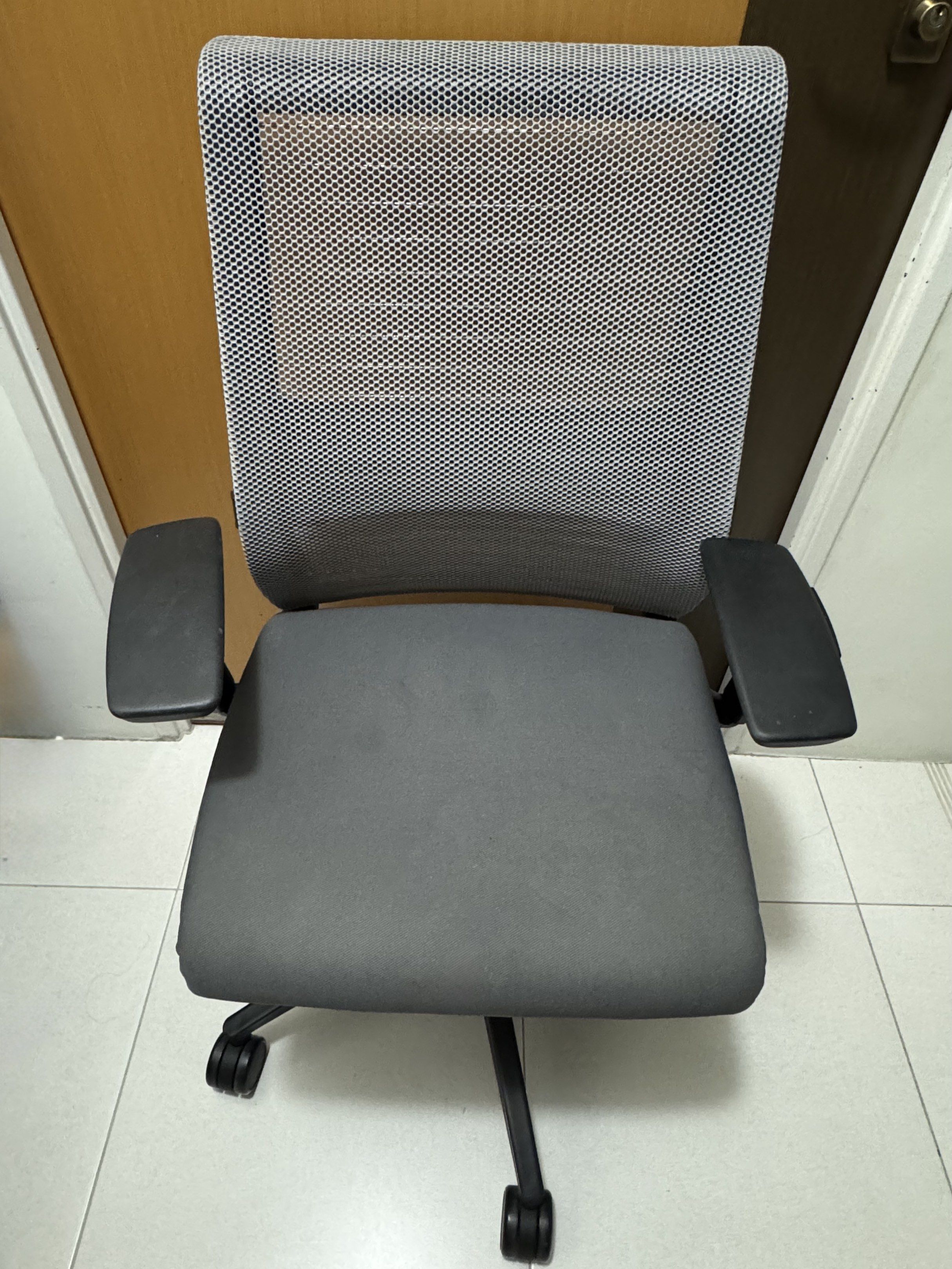 Ergonomic Office Chair - Grey, Furniture & Home Living, Furniture ...