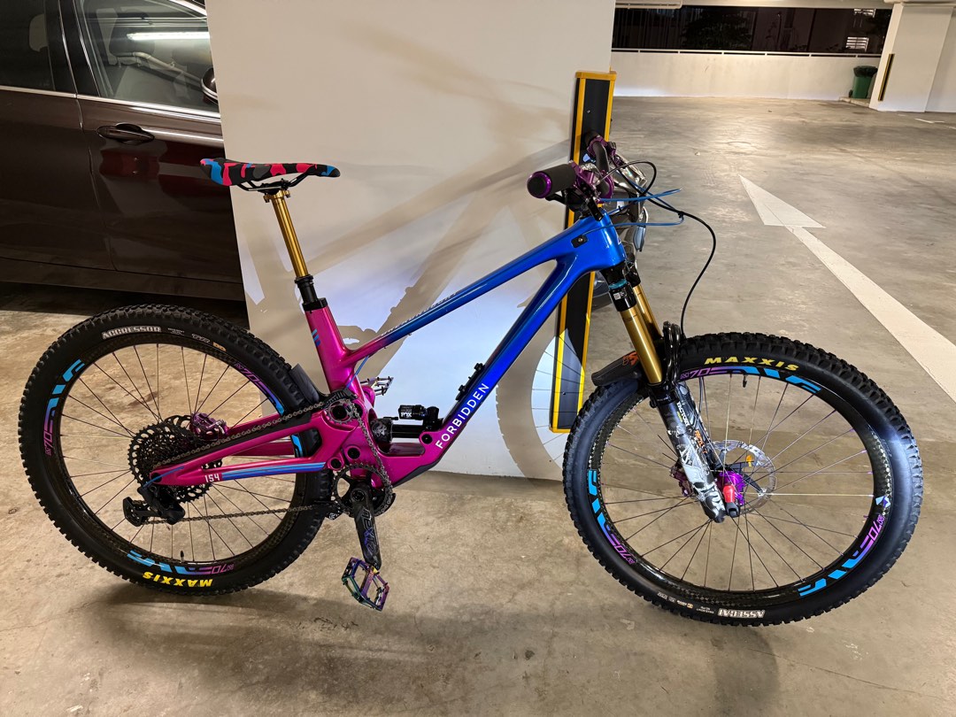 Forbidden Dreadnought Mountain Bike - Custom Build, Sports Equipment ...