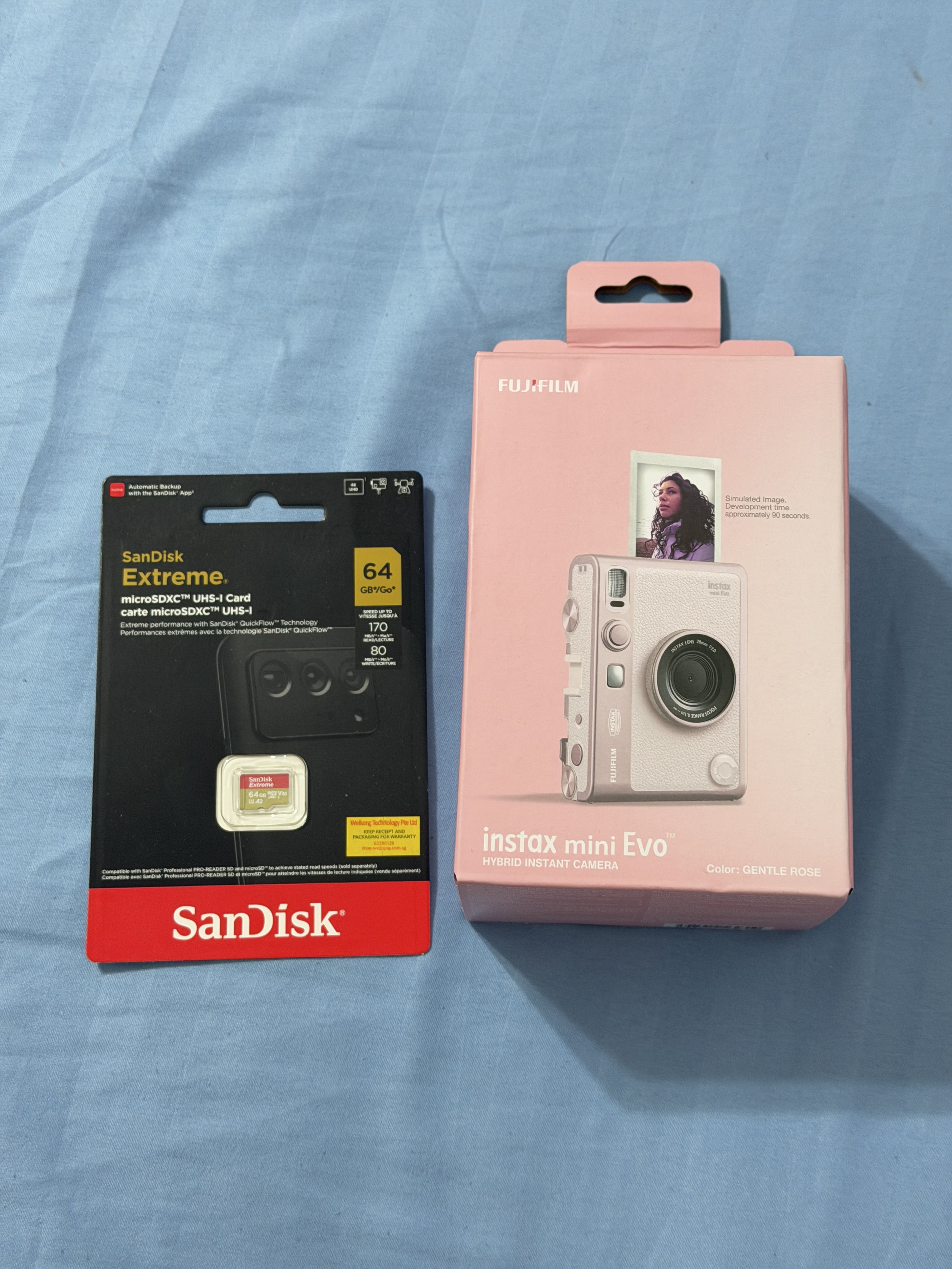 Fujifilm instax mini evo rose pink, Photography, Cameras on Carousell