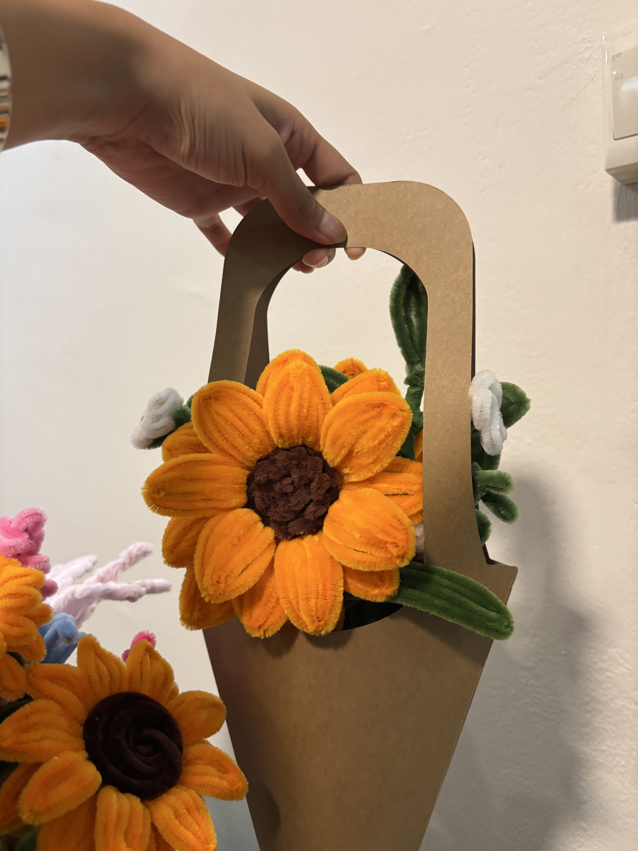 Hand Carry Pipe Cleaner Bouquet, Hobbies & Toys, Flowers & Bouquets on ...