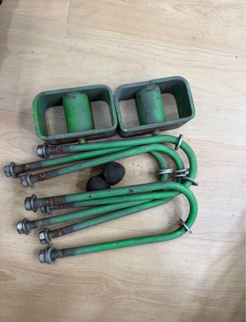 Hiace lowering Kit 3 inch, Car Accessories, Accessories on Carousell