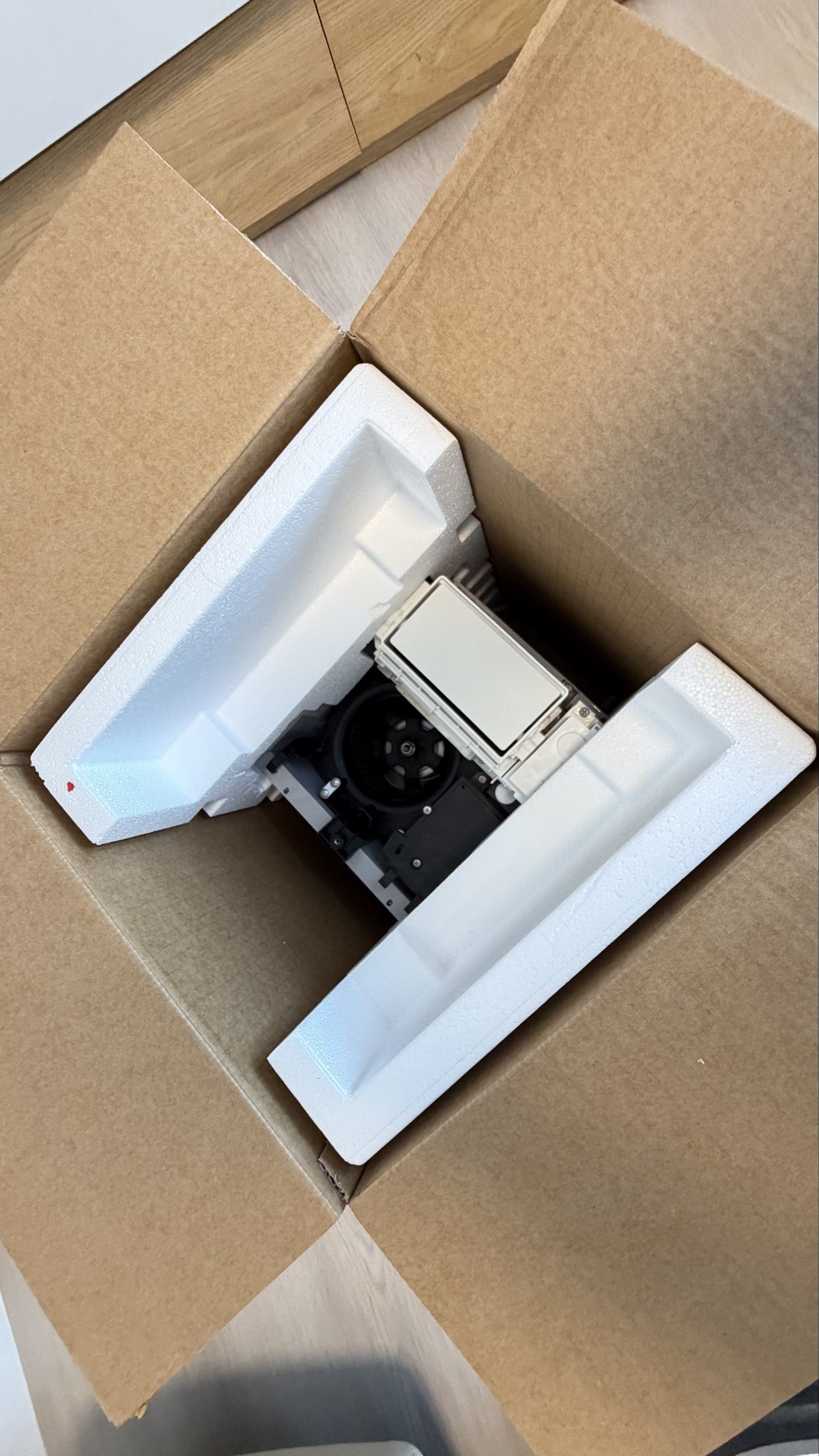 KDK 23BWBH 1200W 窗口式浴室寶, 家庭電器, 熱水爐及淋浴設備 - Carousell