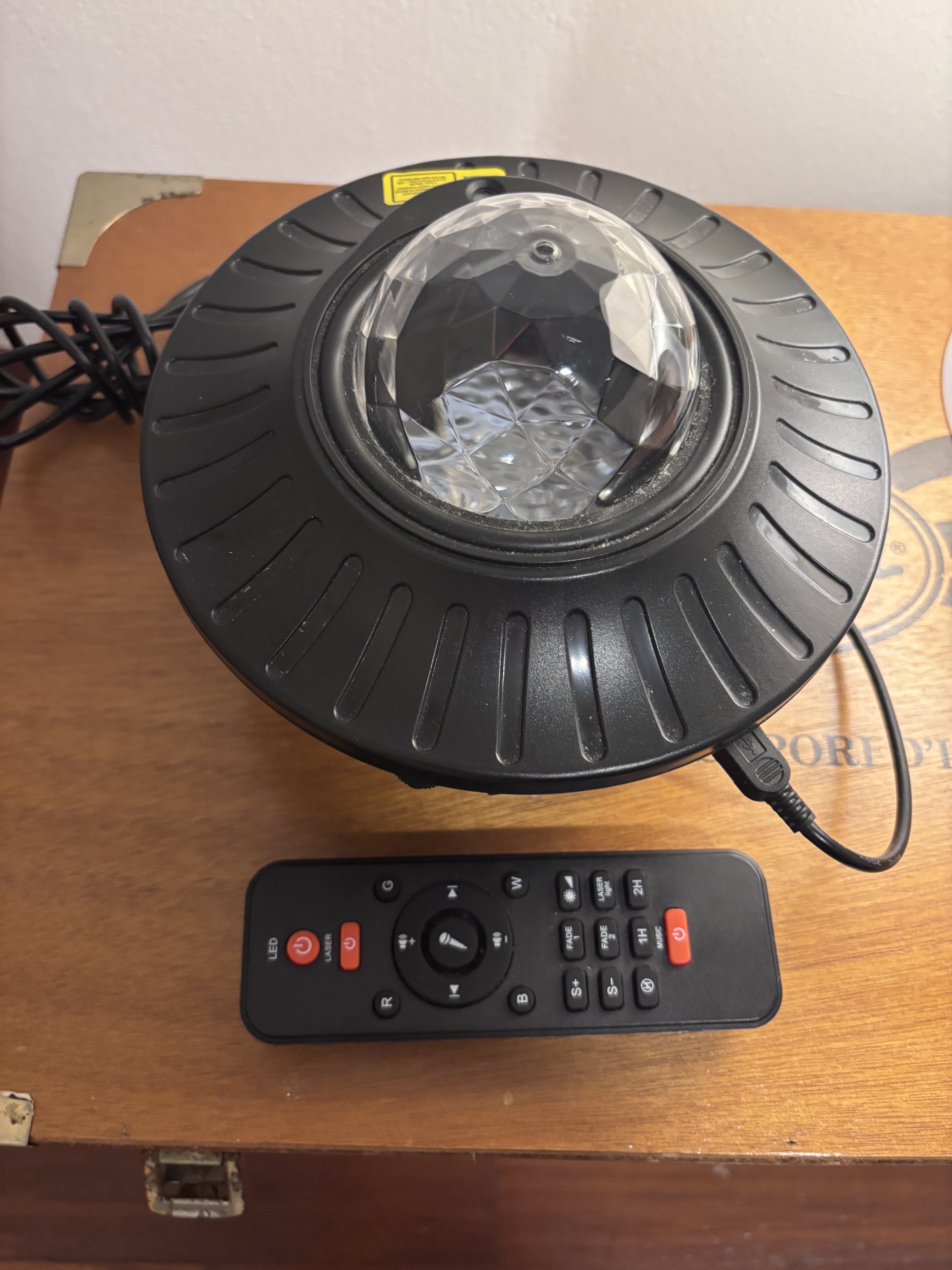 LED Star Projector Night Light with Remote and speaker, Furniture ...