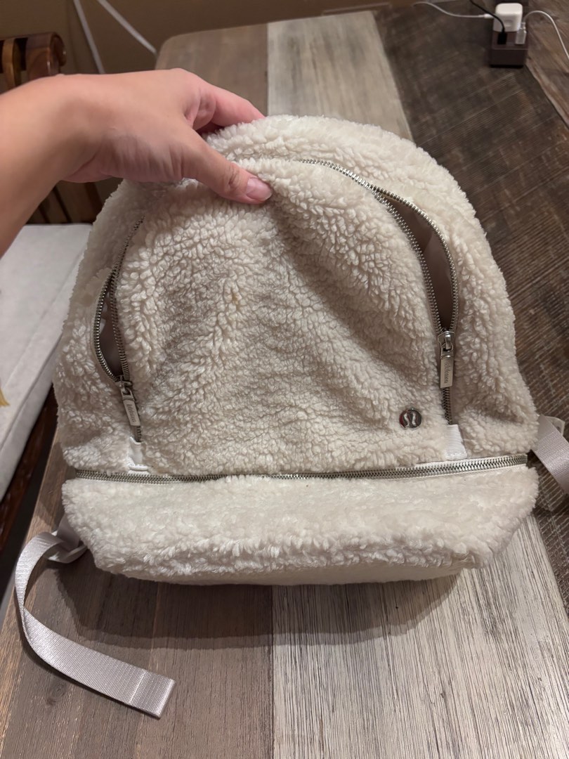 Lululemon City Adventurer Mini Backpack (fleece), Women's Fashion, Bags ...