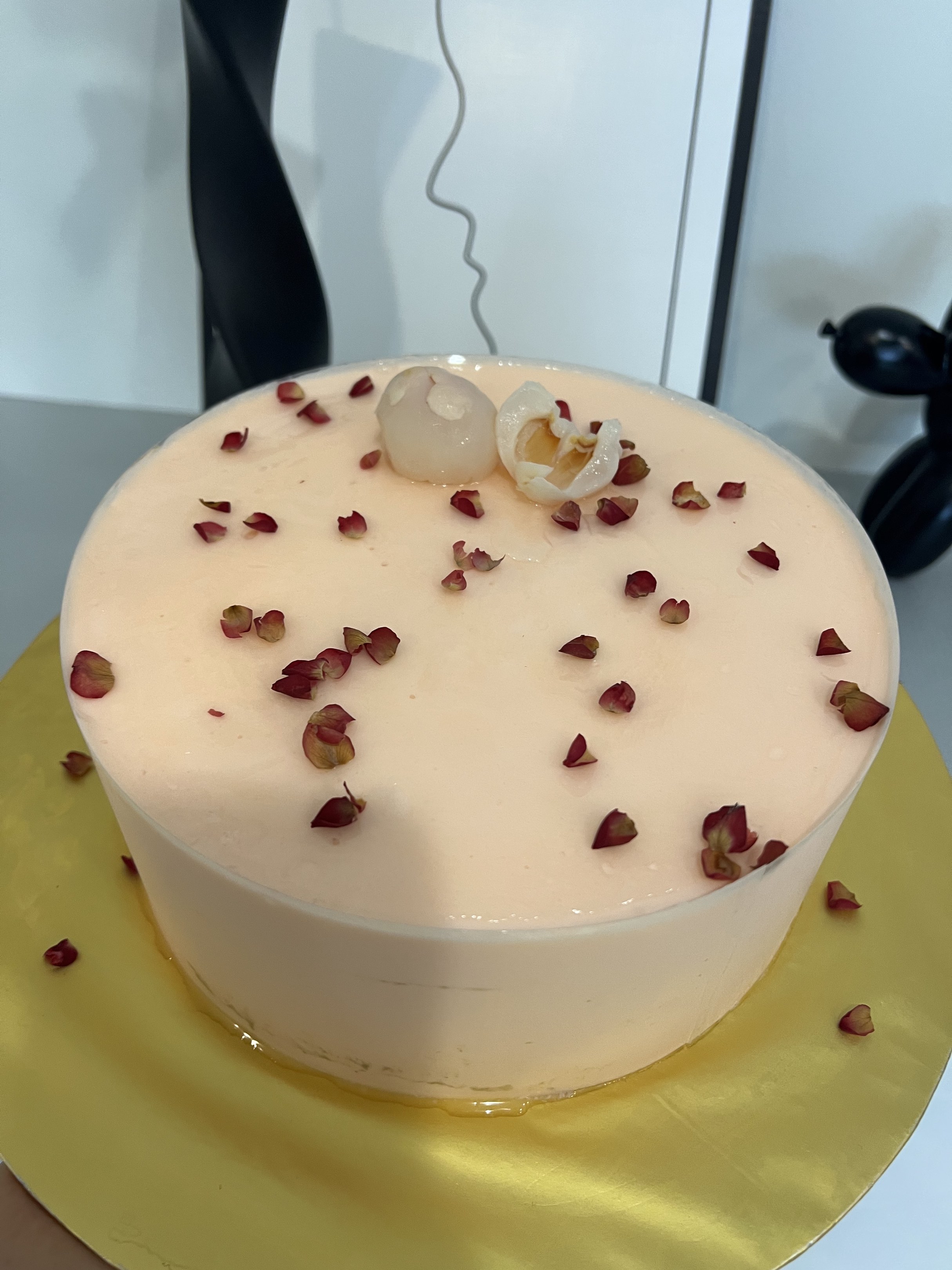Lychee Rose Jelly with Tie Guan Ying Mousse Cake, Food & Drinks ...