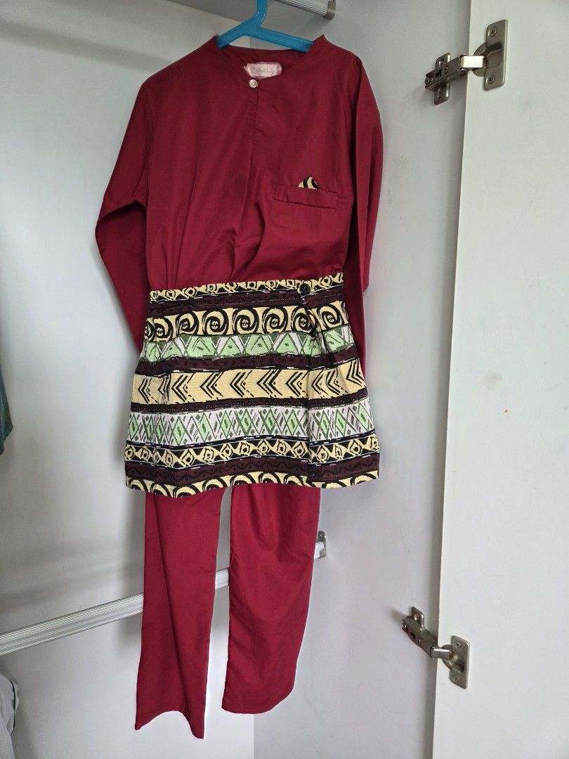 Men's Traditional Baju Melayu Set - Red, Men's Fashion, Tops & Sets ...