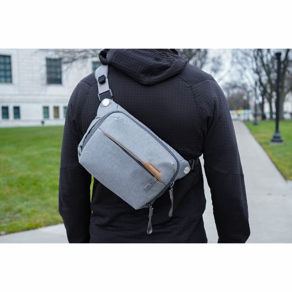 (Brand New/In Packaging) Peak Design Everyday Sling 3L Camera/DSLR Bag ...