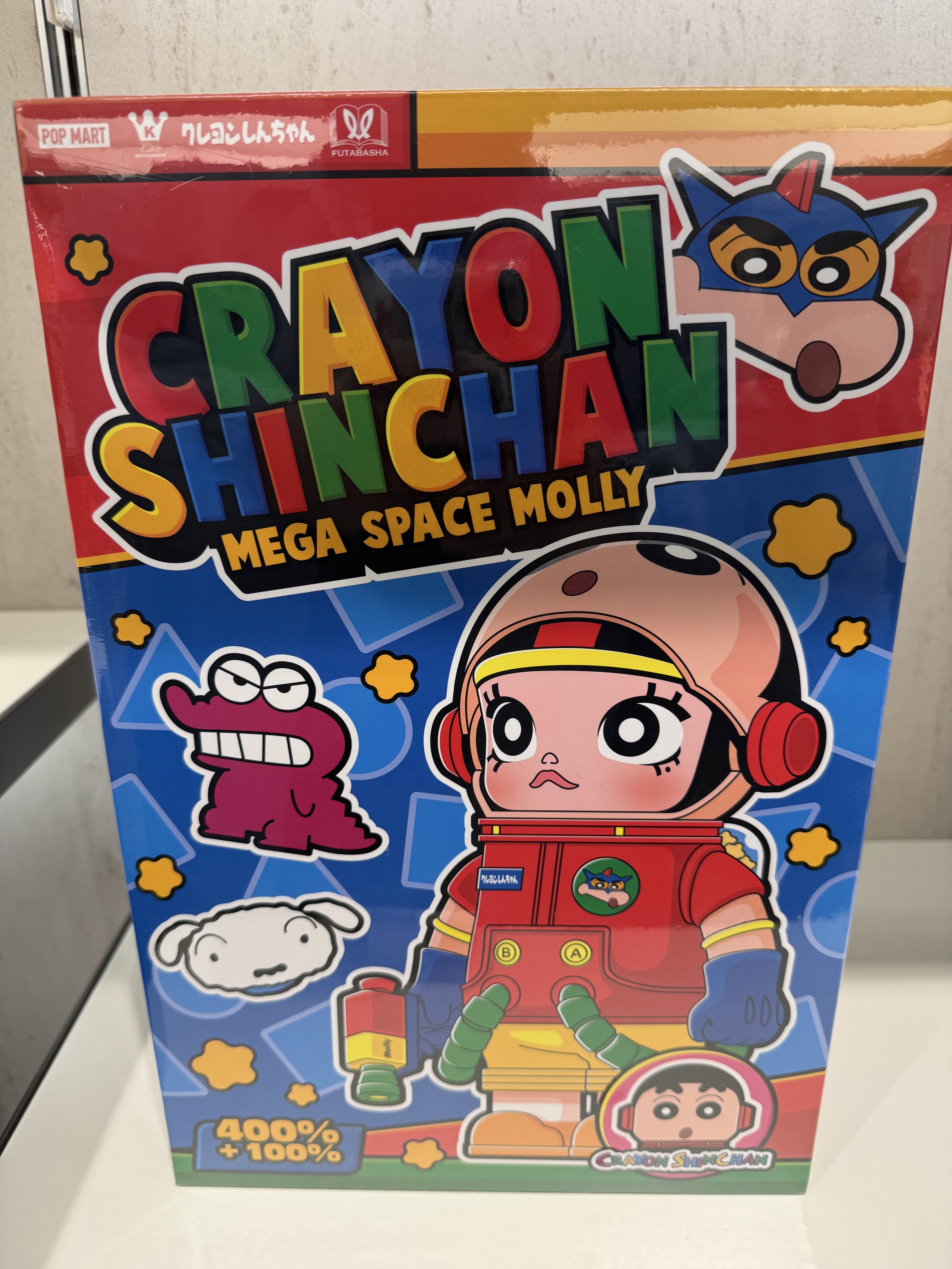 Pop Mart Crayon Shinchan Mega Space Molly, Hobbies & Toys, Toys & Games ...