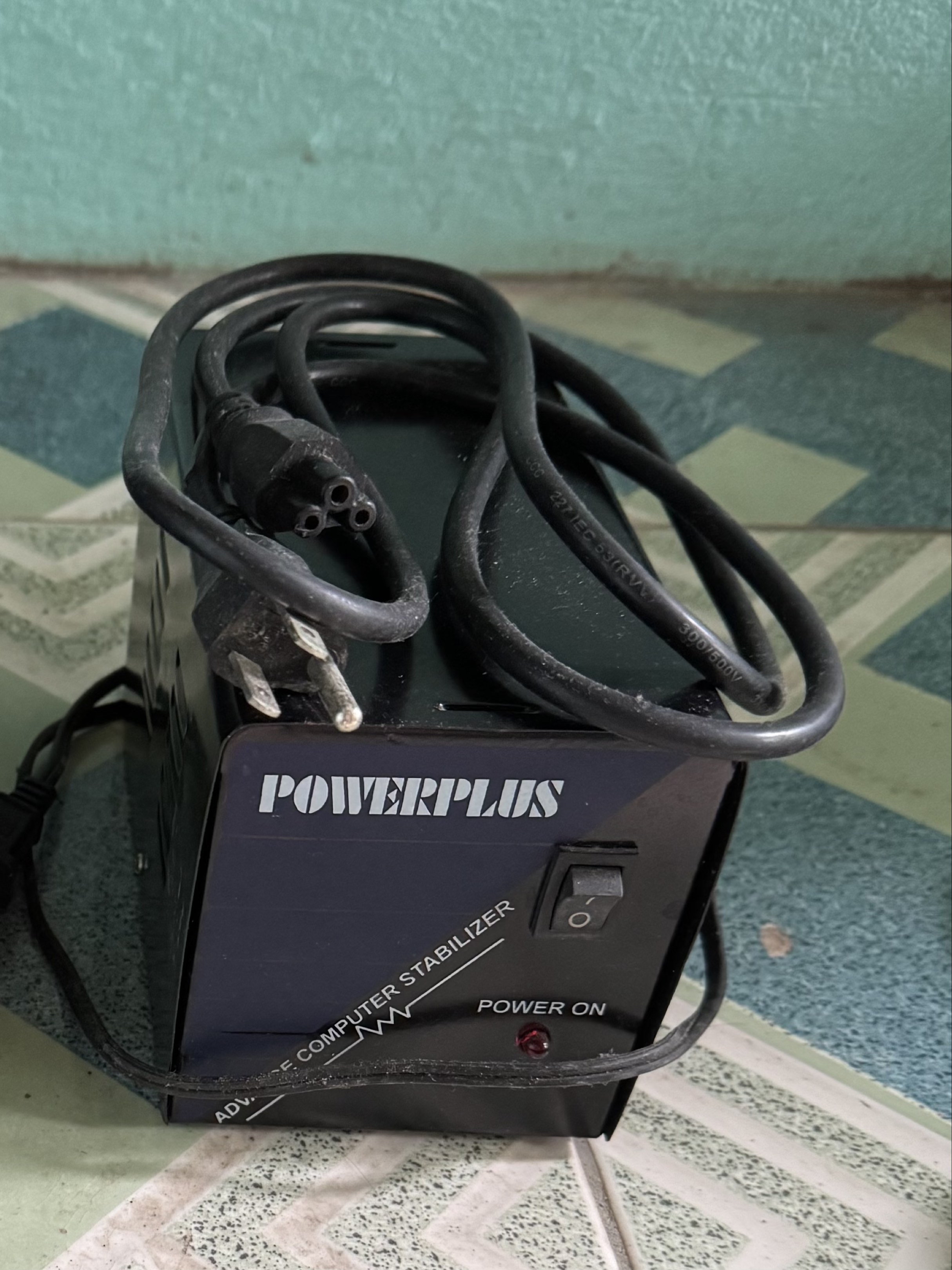 Powerplus AVR with free Cable, Computers & Tech, Desktops on Carousell