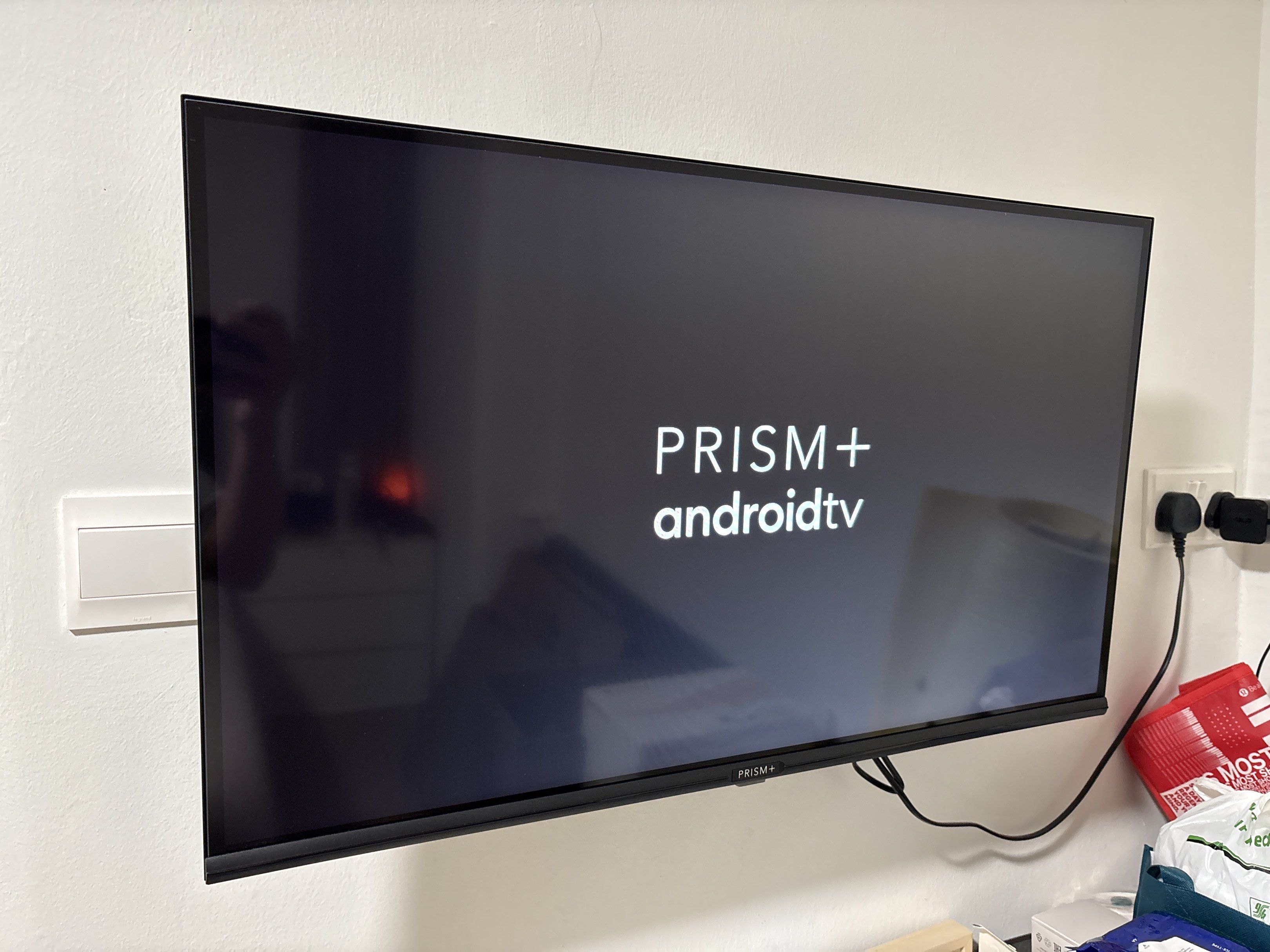 PRISM+ Android TV + Wall Mount Arm + Antenna, TV & Home Appliances, TV ...