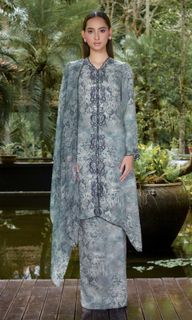 Gina kurung wanzar For Sale | Carousell Malaysia