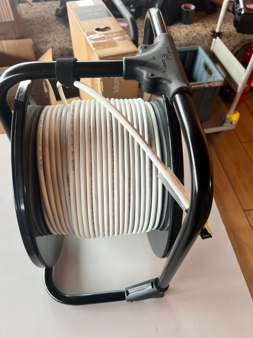 Roto Reel Cable Reel with Belden Cat 6A Cable, Computers & Tech, Parts ...