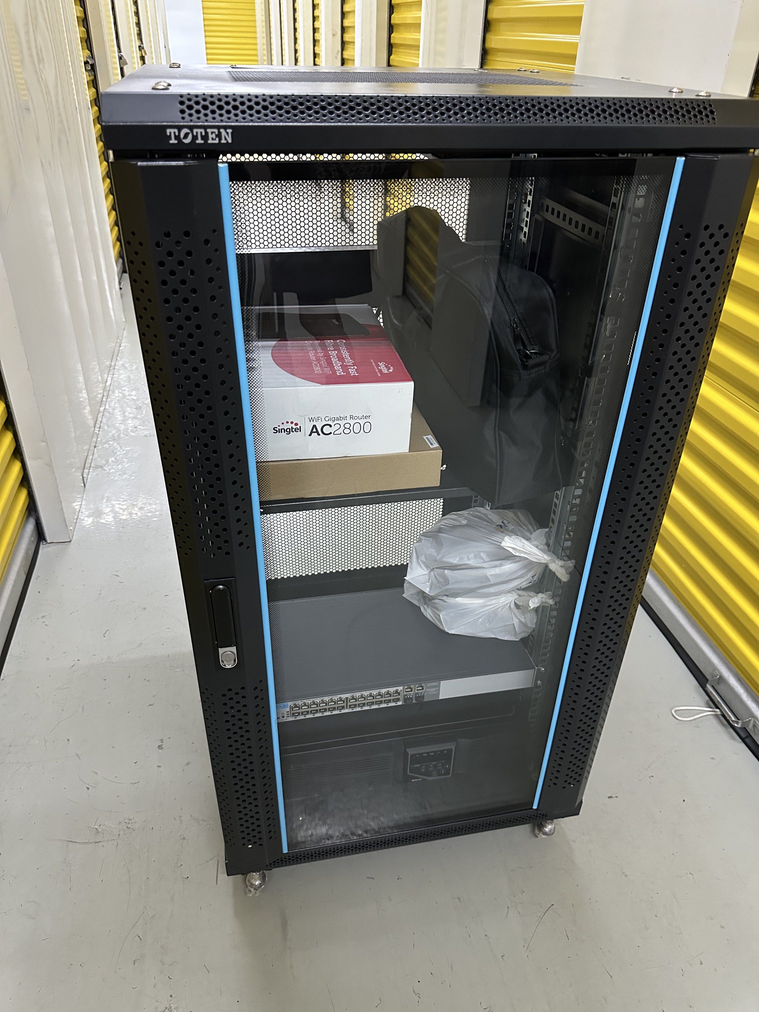 Server Rack, Computers & Tech, Office & Business Technology on Carousell