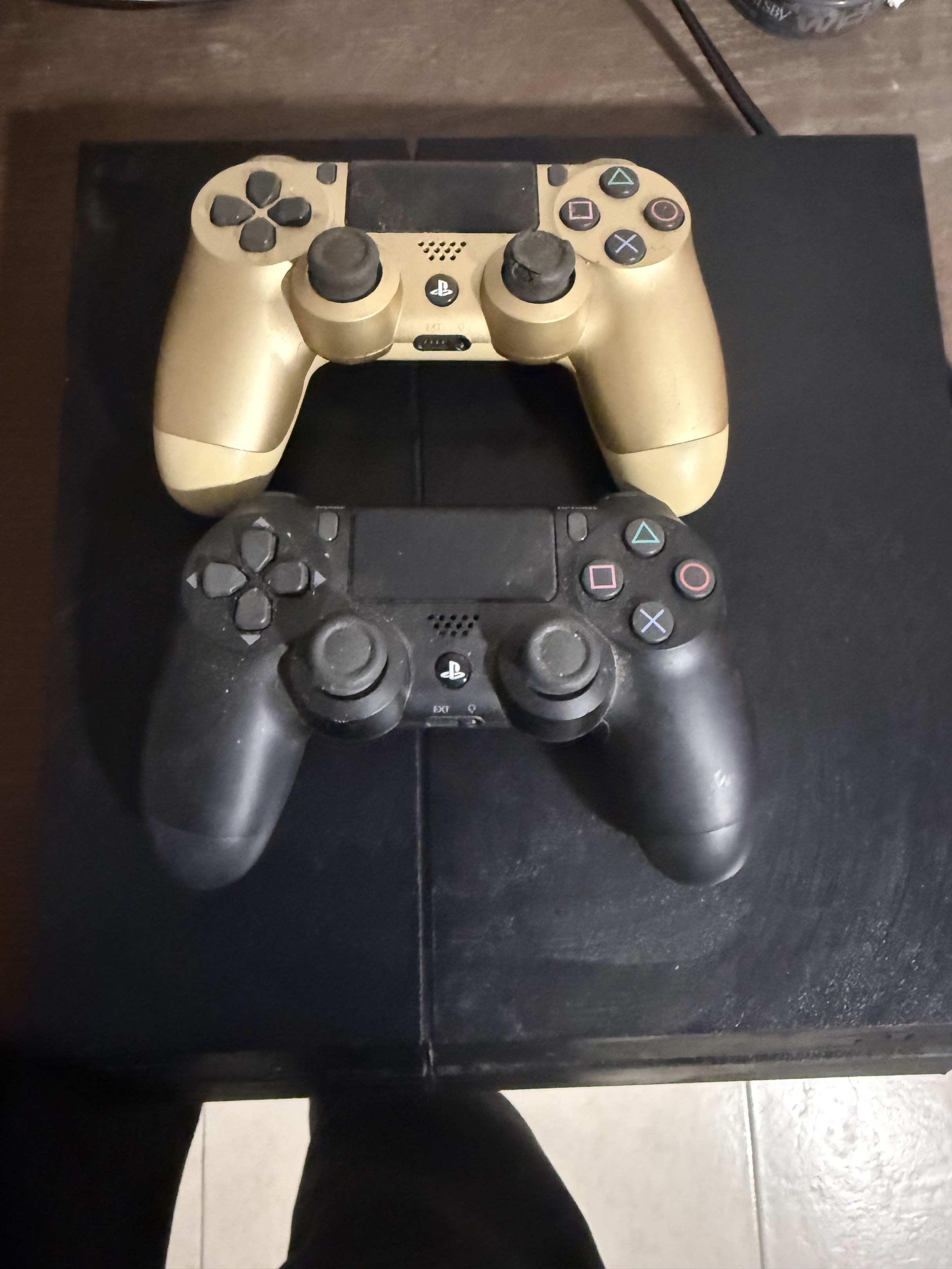 Sony PlayStation 4 Controllers - Gold & Black, Video Gaming, Video Game ...