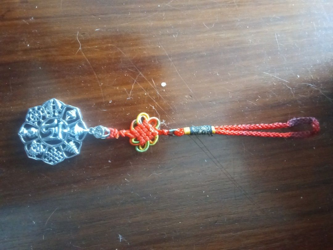 Tibetan Buddhist Keychain with Om Mani Padme Hum, Hobbies & Toys ...