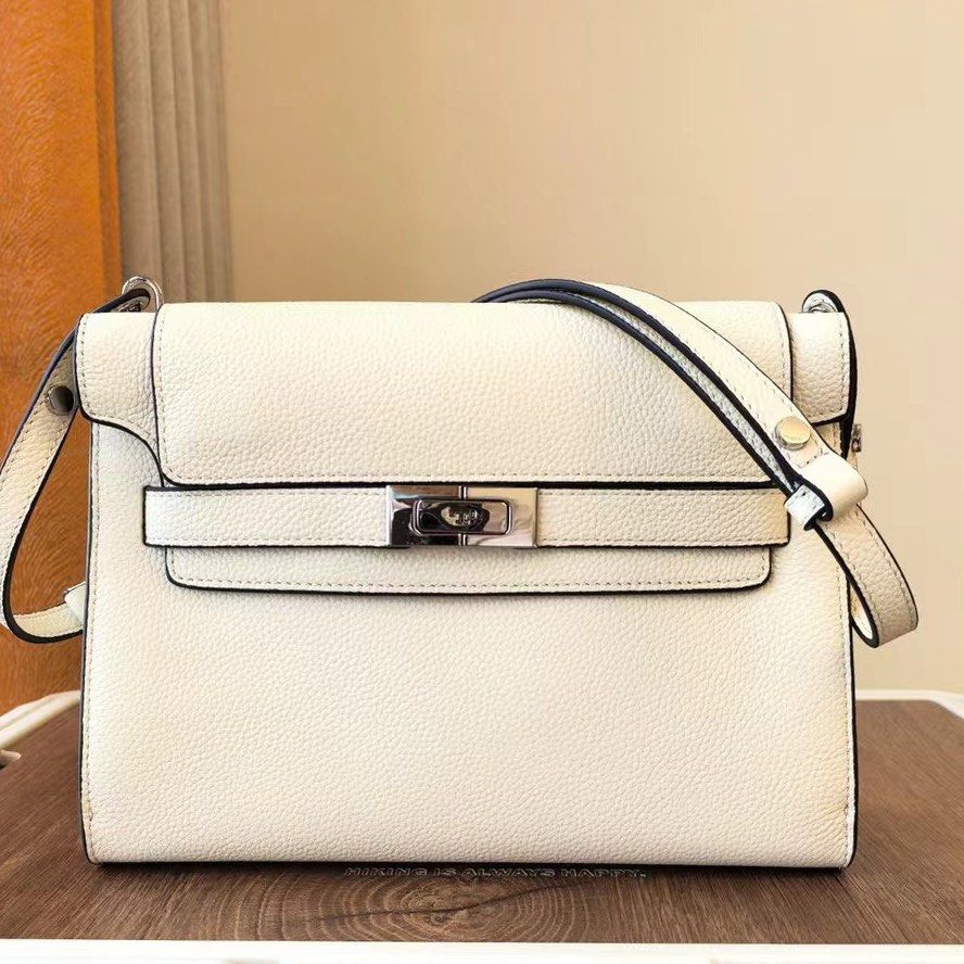 Tory Burch Lee Radziwill Bag, Women's Fashion, Bags & Wallets, Shoulder ...