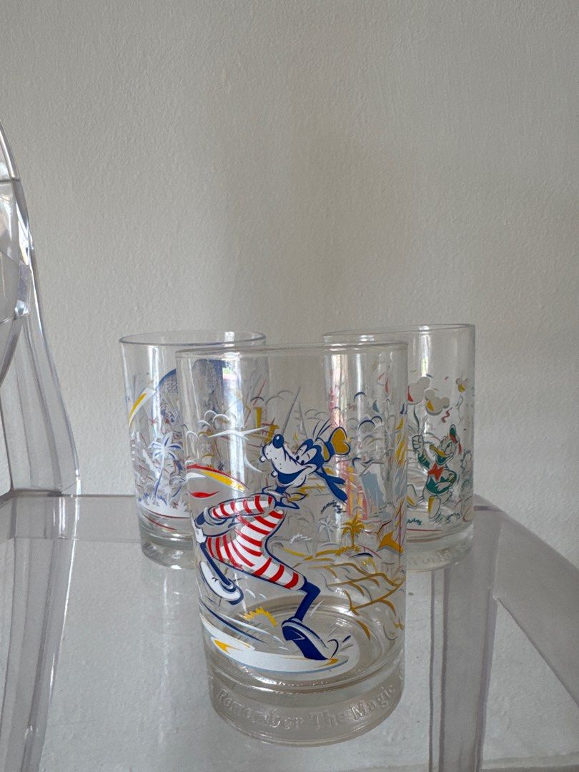 Vintage Disney World Souvenir Glasses Set, Hobbies & Toys, Memorabilia ...