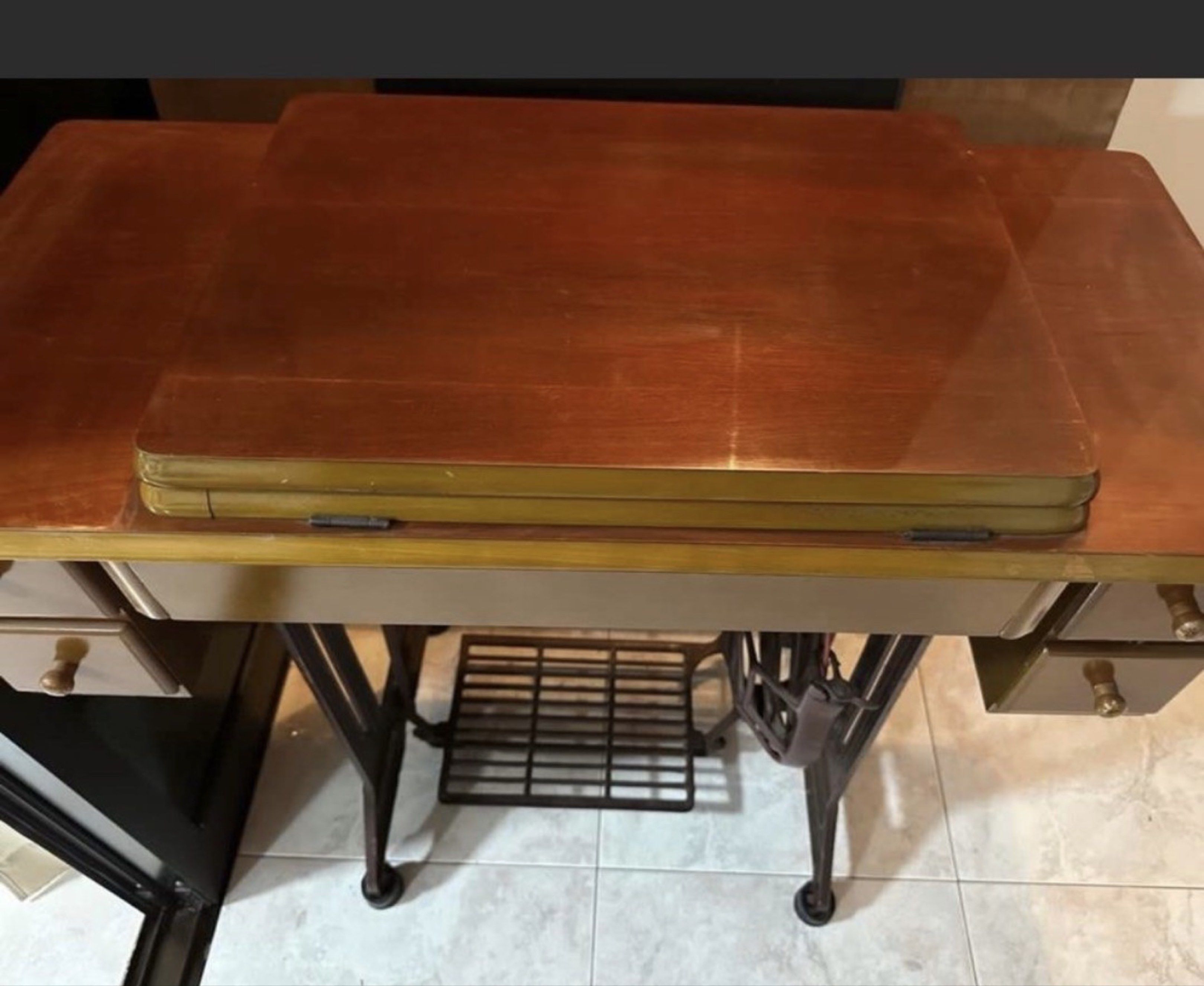 Vintage sewing machine, Furniture & Home Living, Furniture, Other Home ...