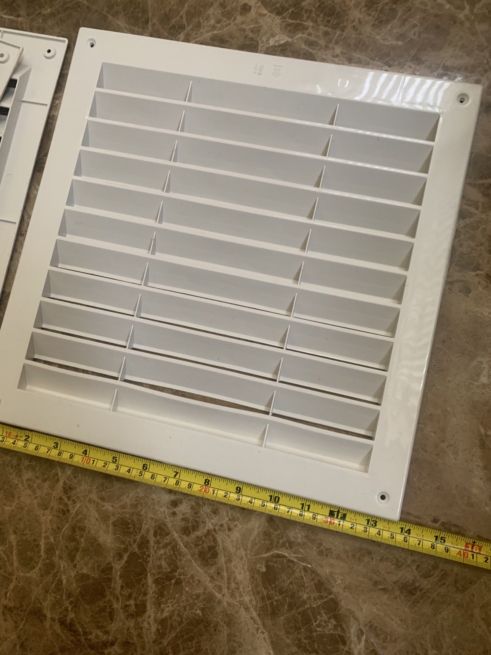 White Square Air Vents - New, Furniture & Home Living, Home Improvement ...