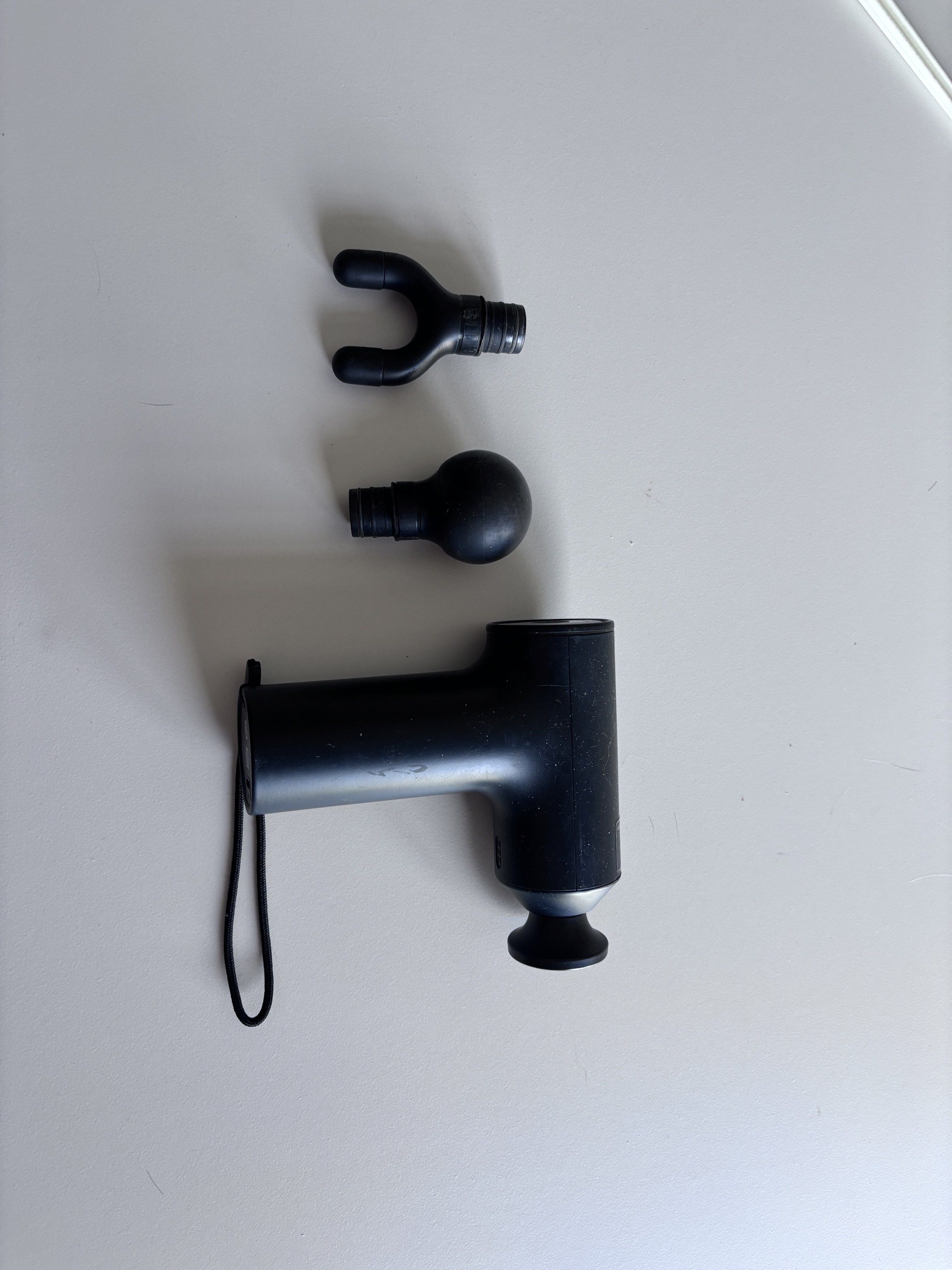 Xiaomi Mini Massage Gun with Multiple Attachments, Health & Nutrition ...